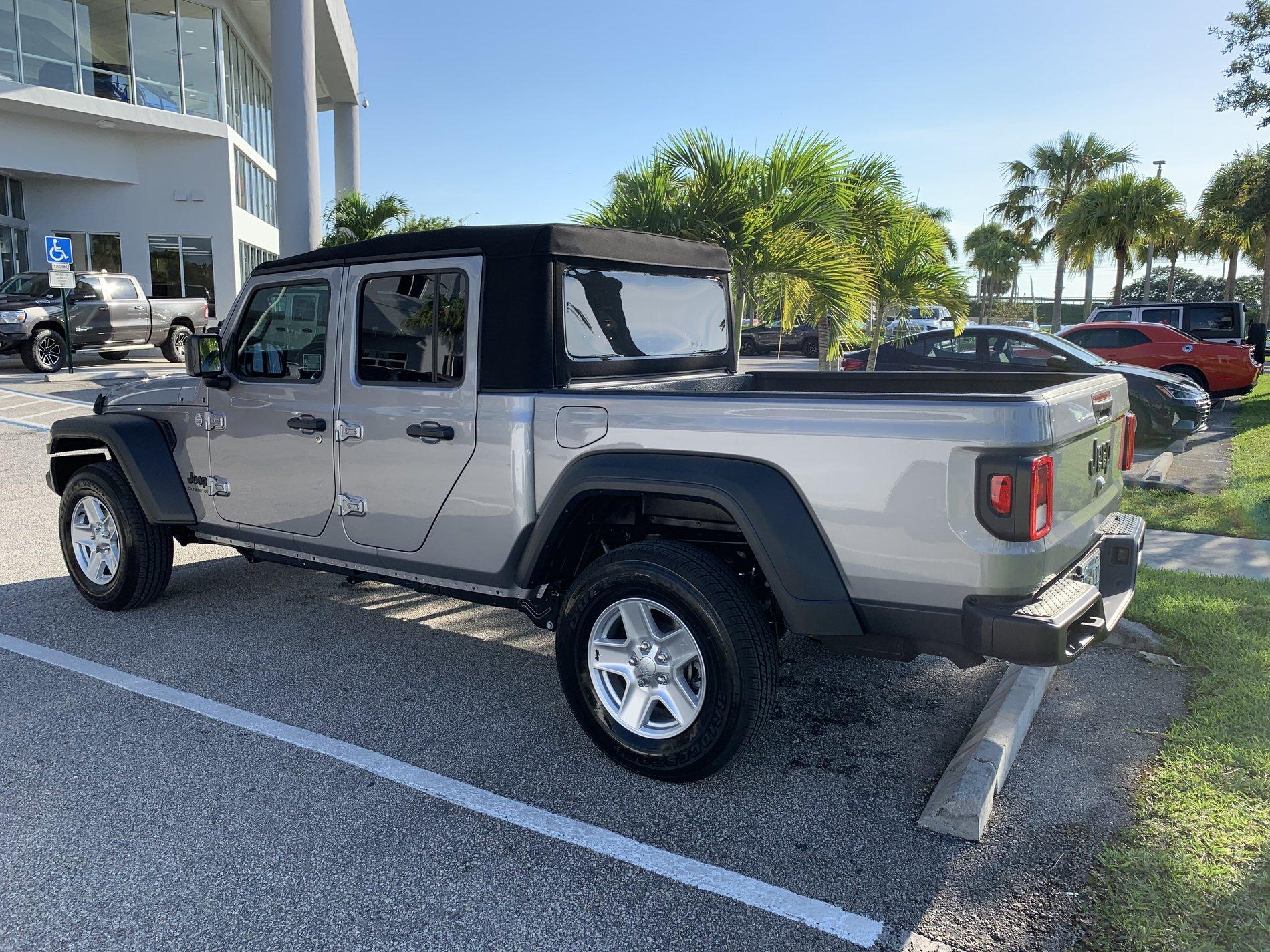 Big Hello “JT Wave” To My JT Peeps! | Jeep Gladiator (JT) News, Forum ...