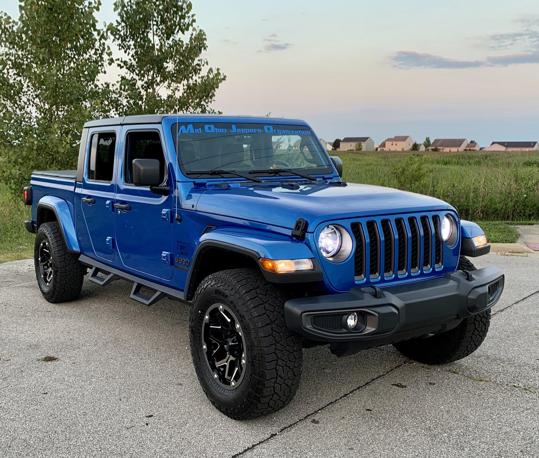 HYDRO BLUE PEARL Gladiator JT Club | Page 114 | Jeep Gladiator (JT ...