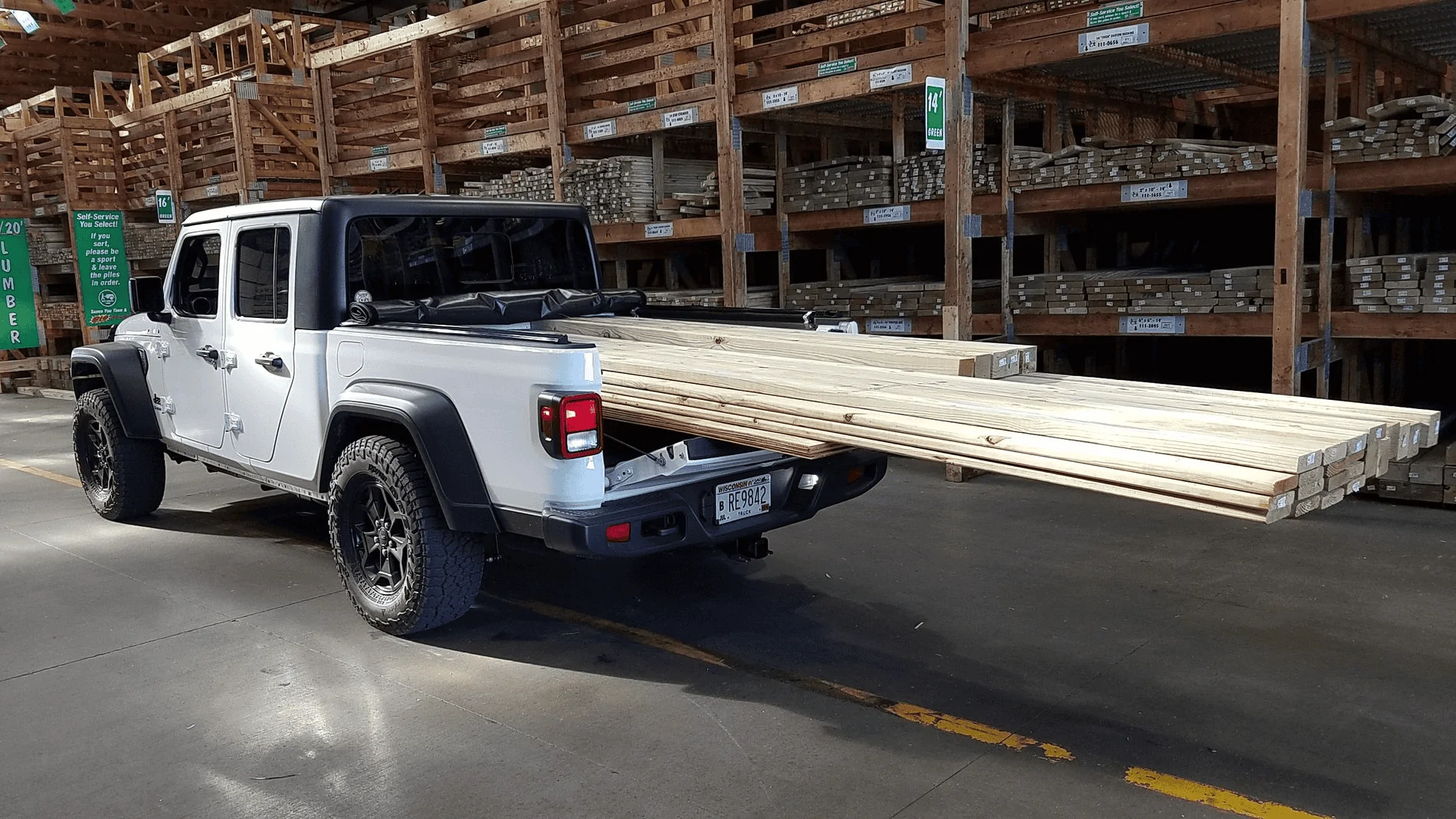 Hauling Long Lumber | Jeep Gladiator (JT) News, Forum, Community ...