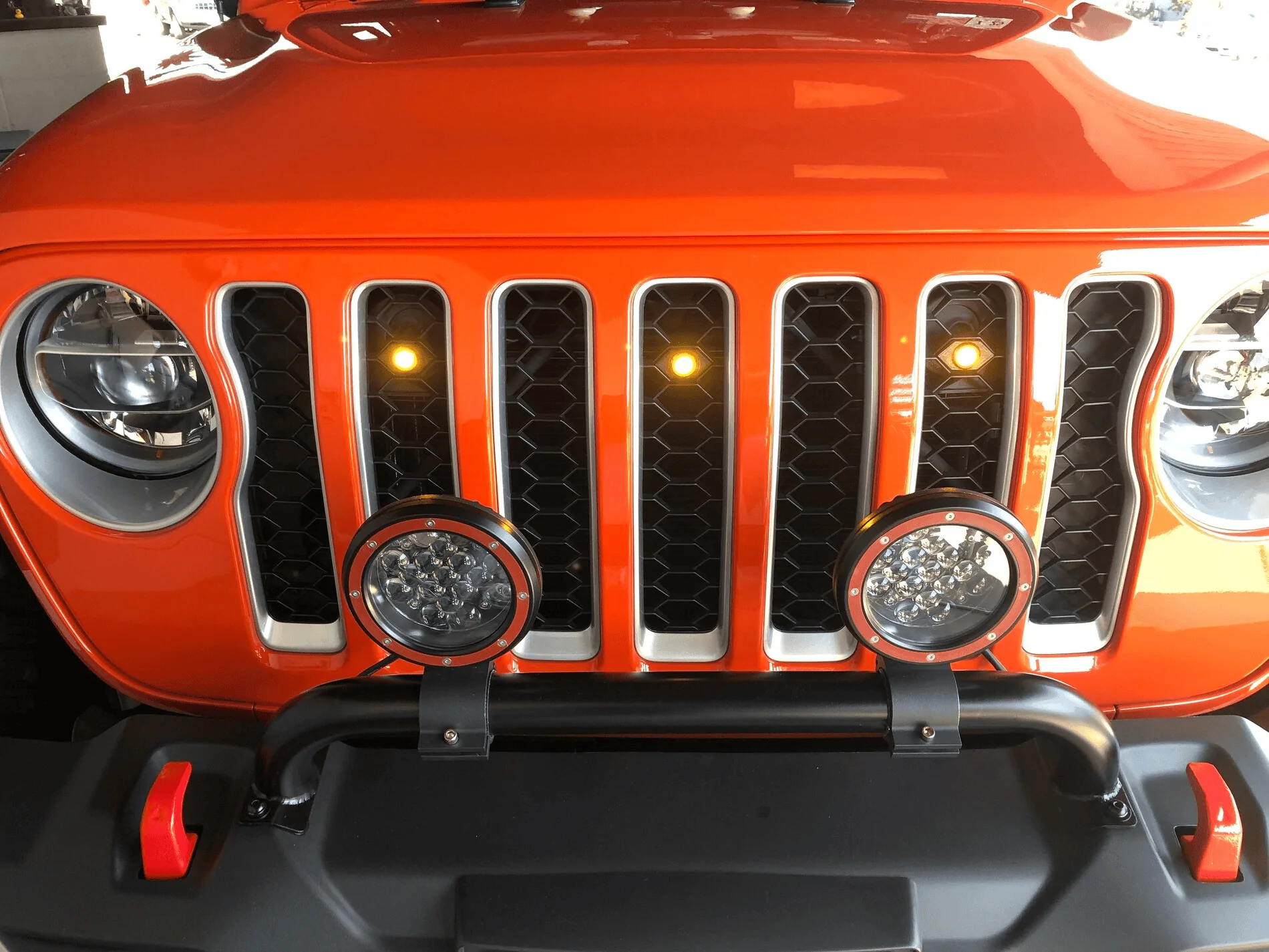 Prerunner grille lights | Jeep Gladiator (JT) News, Forum, Community ...