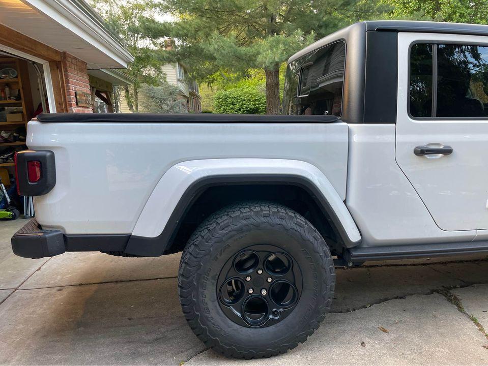 Missouri - AEV Savegre II Wheels & 35" BFG AT KO2 Tires (x5) | Jeep ...
