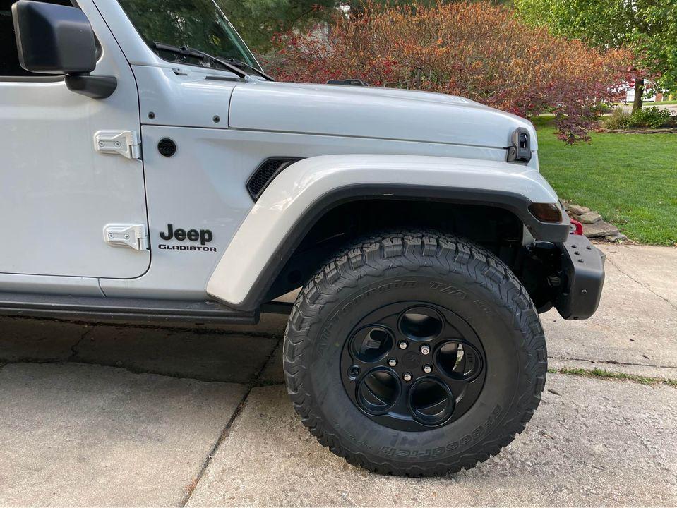 Missouri - AEV Savegre II Wheels & 35" BFG AT KO2 Tires (x5) | Jeep ...