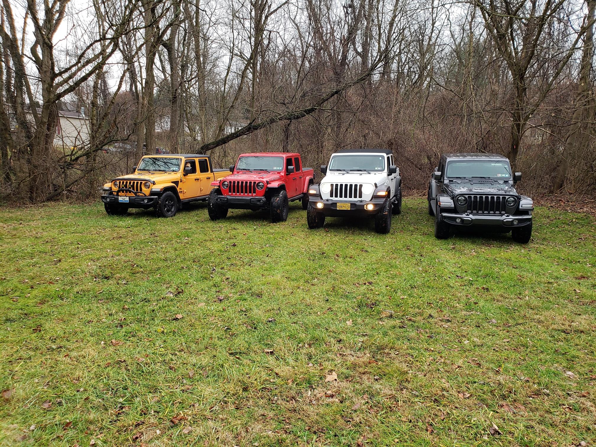 Group shot! All the family Jeeps in one photo! Let's see some Jeep ...