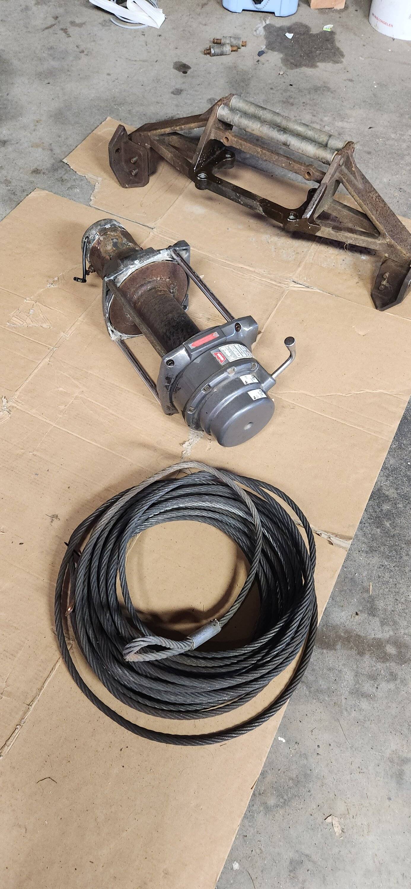 New York - Fishbone flares-AEV geo brackets-Warn winch | Jeep Gladiator ...