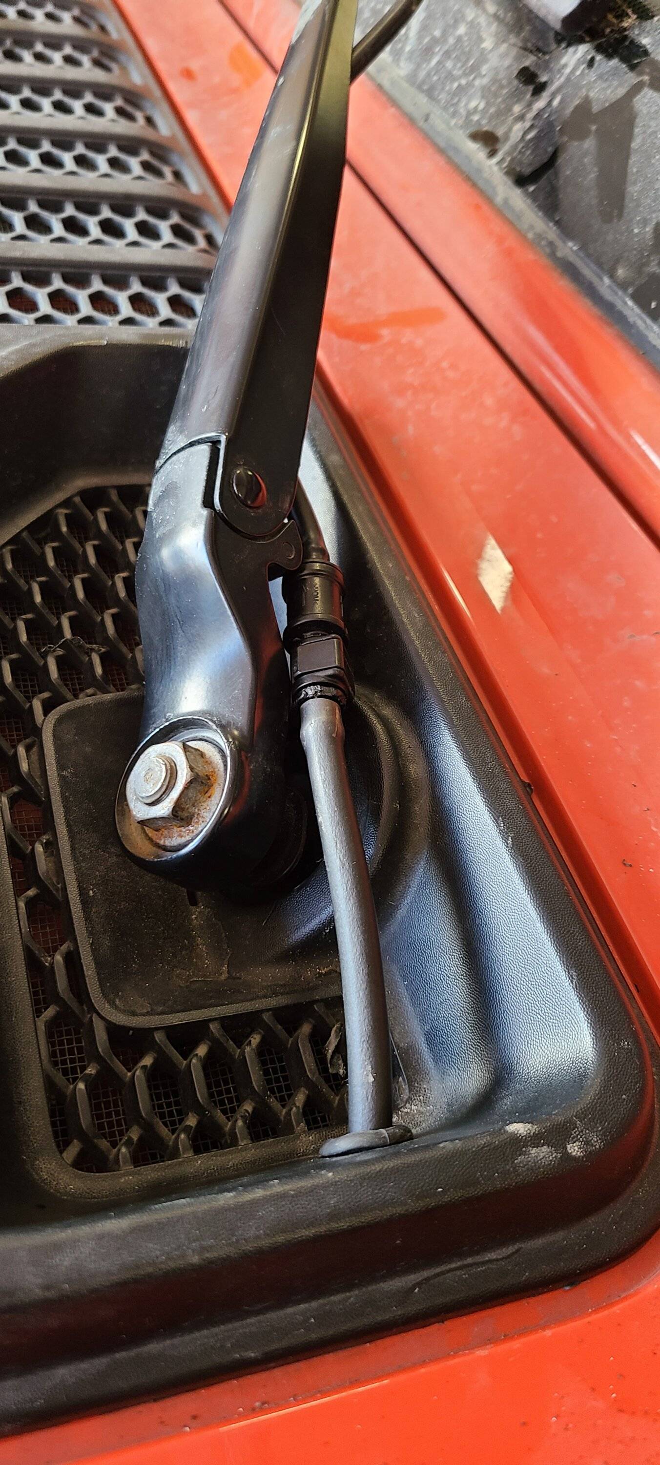 Mopar Performance Windshield Wipers w/ Built-In Washer Jets Released ...