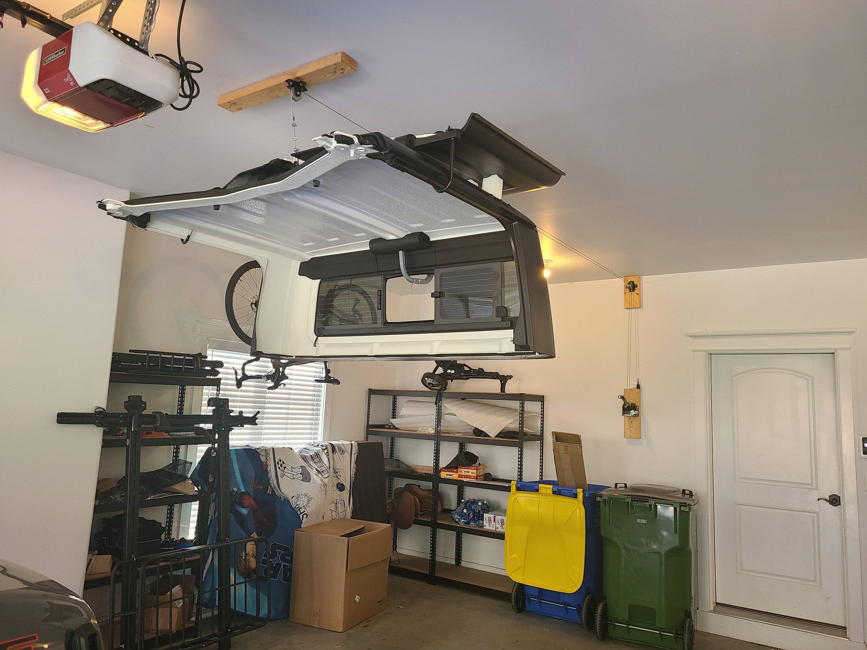 Lift hoist for the hard top | Jeep Gladiator (JT) News, Forum ...
