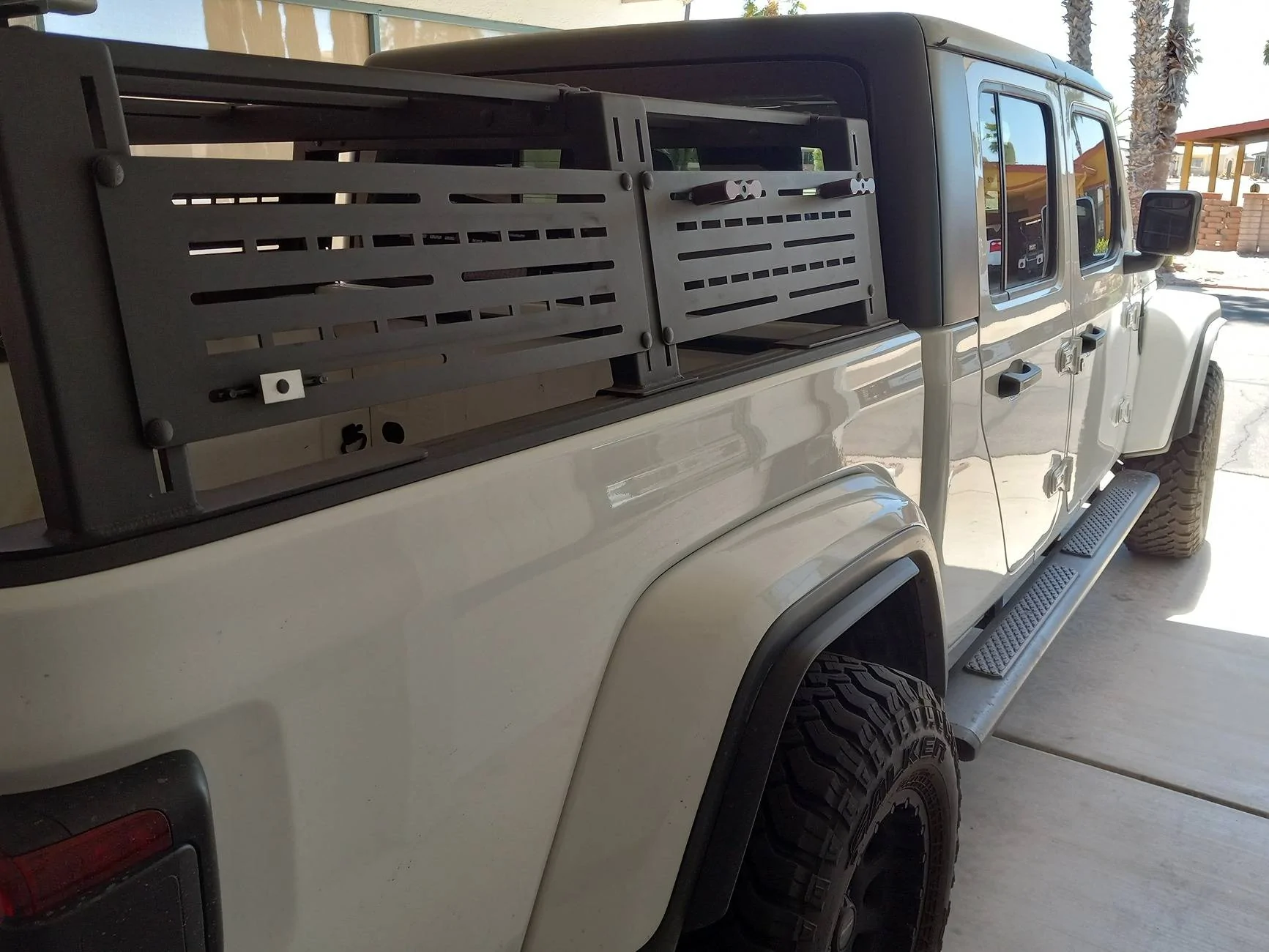 Identify this half cap | Jeep Gladiator (JT) News, Forum, Community ...