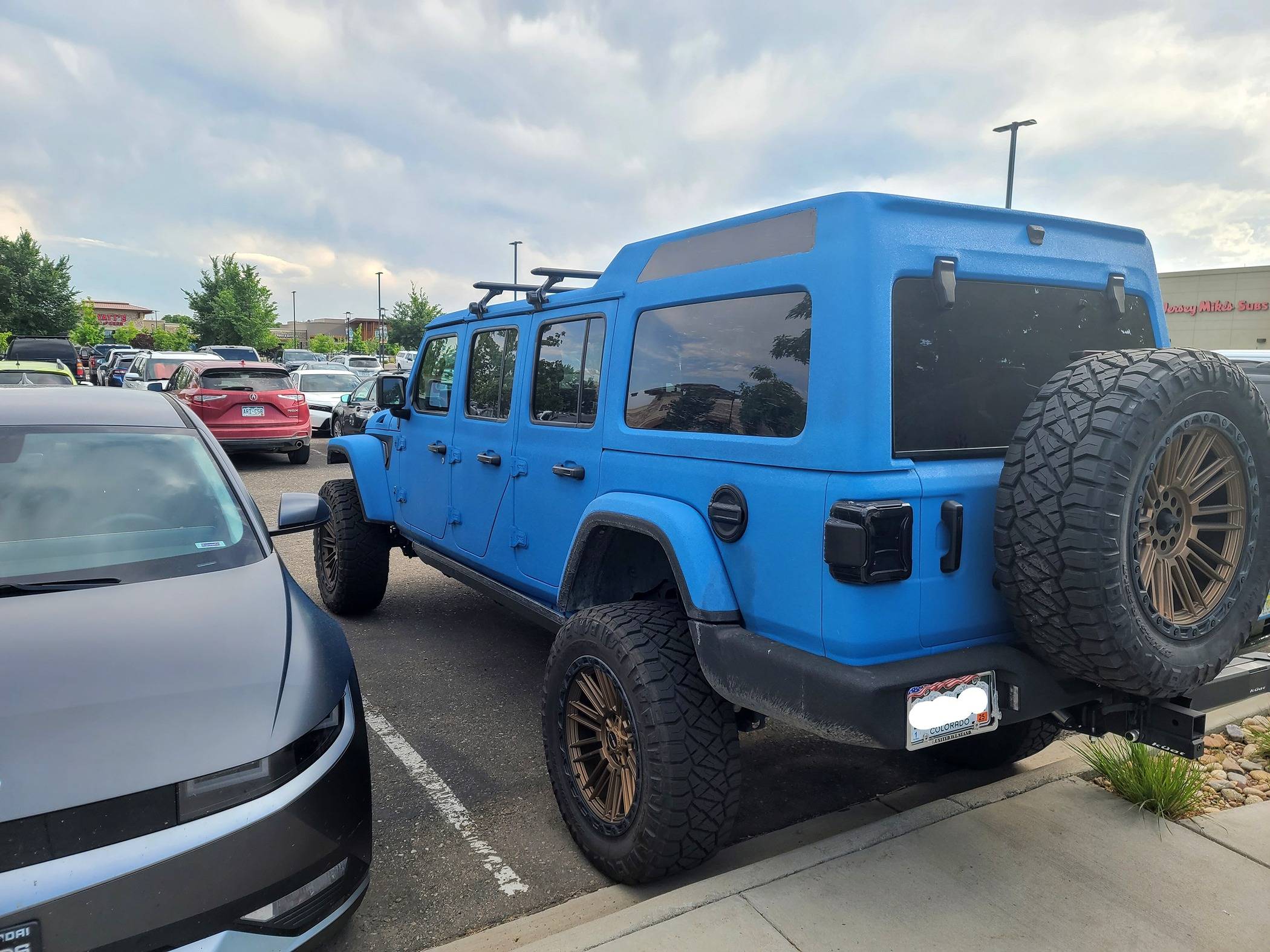 Stunning 6 Door Jeep Gladiator Pictures