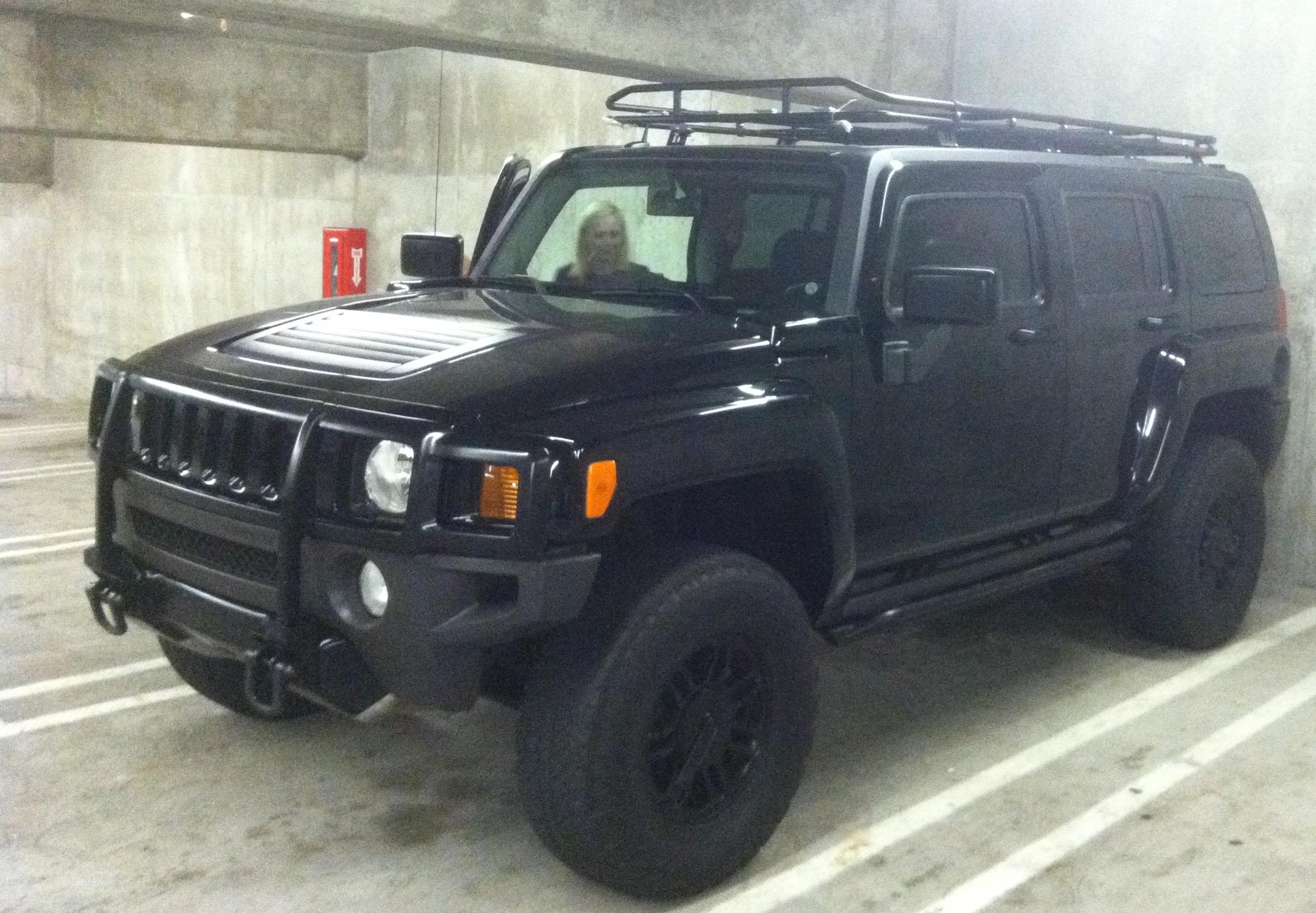My rubicon next to a H3t alpha | Jeep Gladiator (JT) News, Forum ...