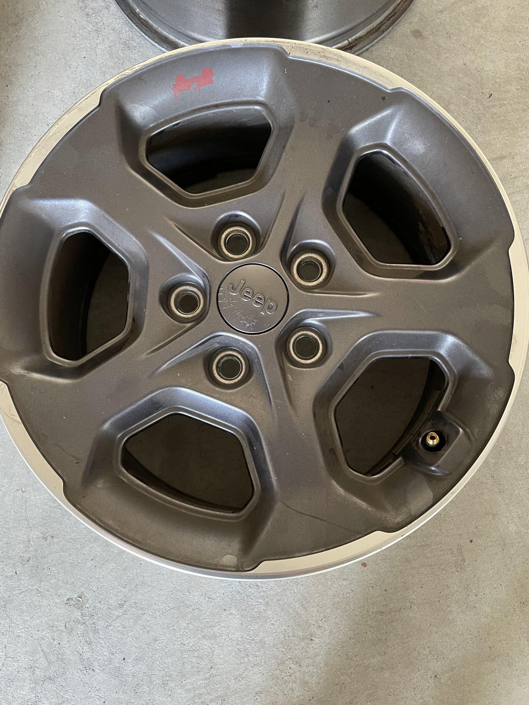 Virginia - Rubicon wheels $300 | Jeep Gladiator (JT) News, Forum ...