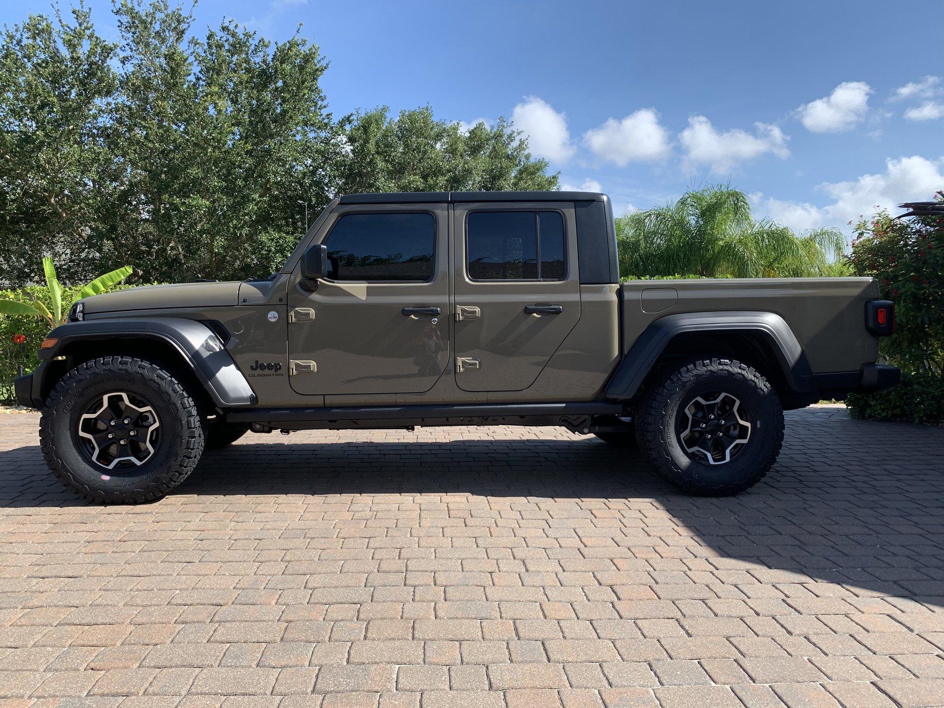 315 70 17 on stock gladiator sport s | Page 3 | Jeep Gladiator (JT ...