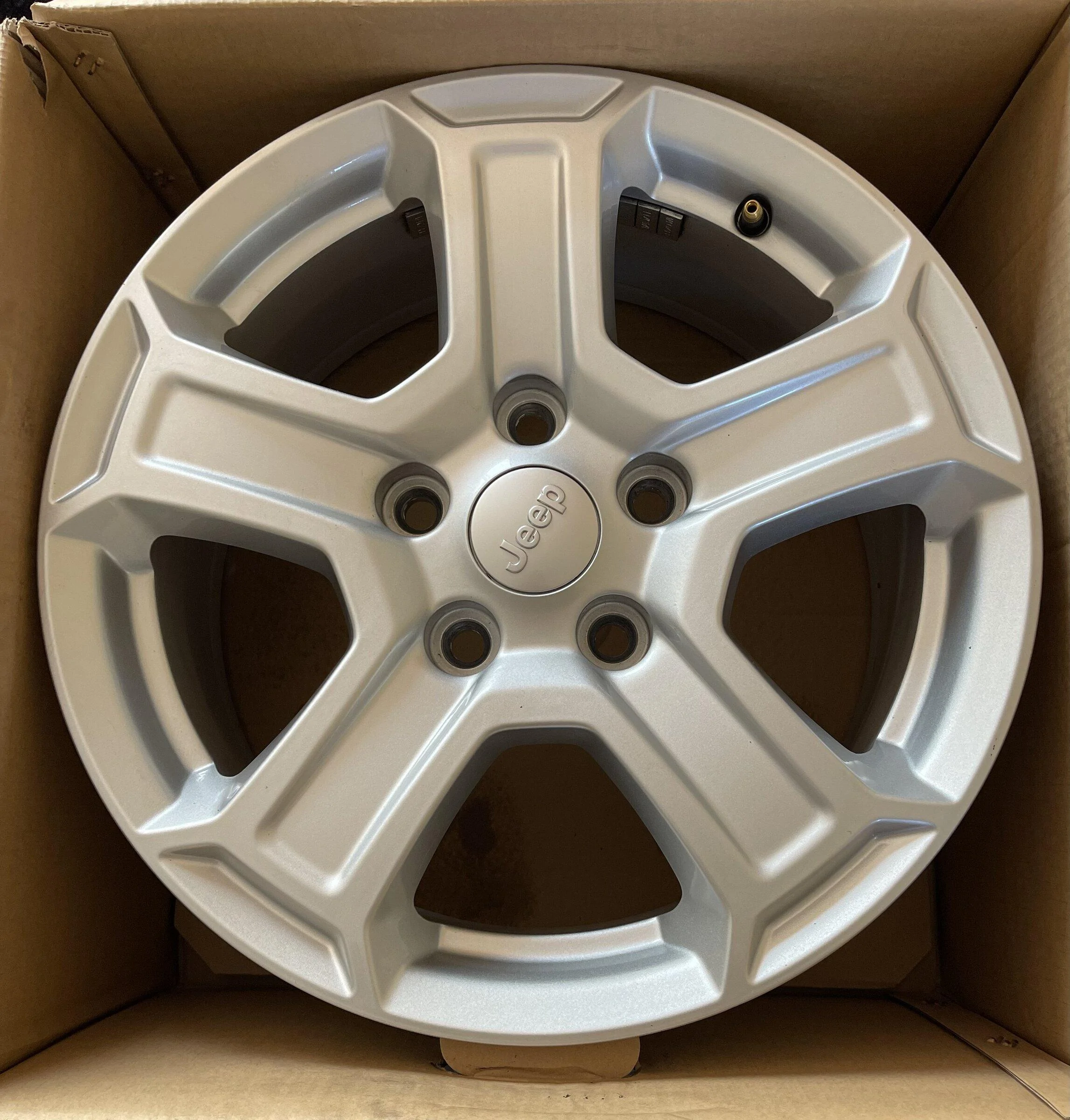Indiana - JL factory aluminum wheels | Jeep Gladiator Forum ...