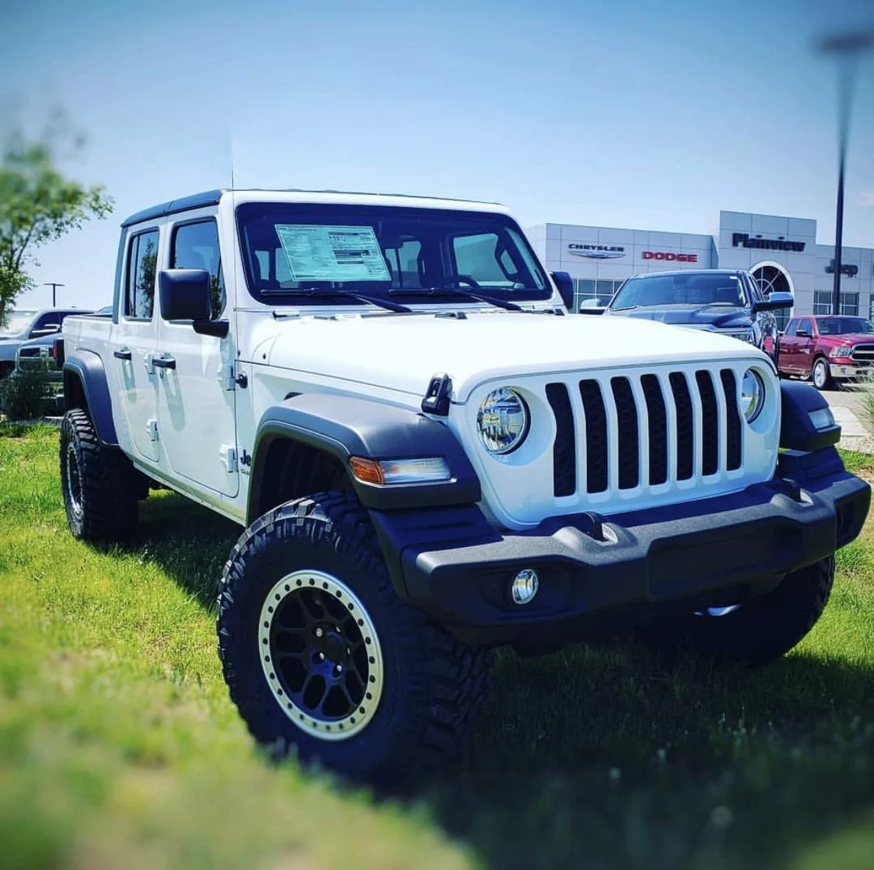 BRIGHT WHITE Gladiator JT Club | Page 61 | Jeep Gladiator (JT) News ...