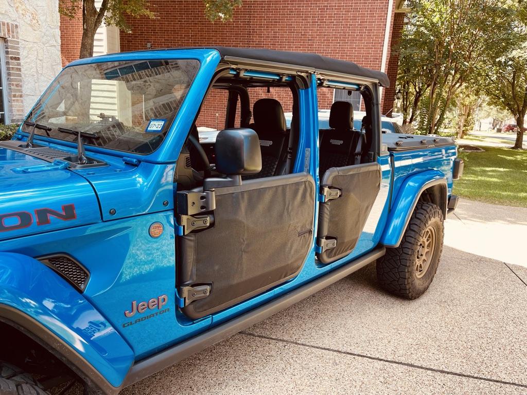 2021 Gladiator Rubicon Hydro Blue Pearl Build Journal | Jeep Gladiator ...