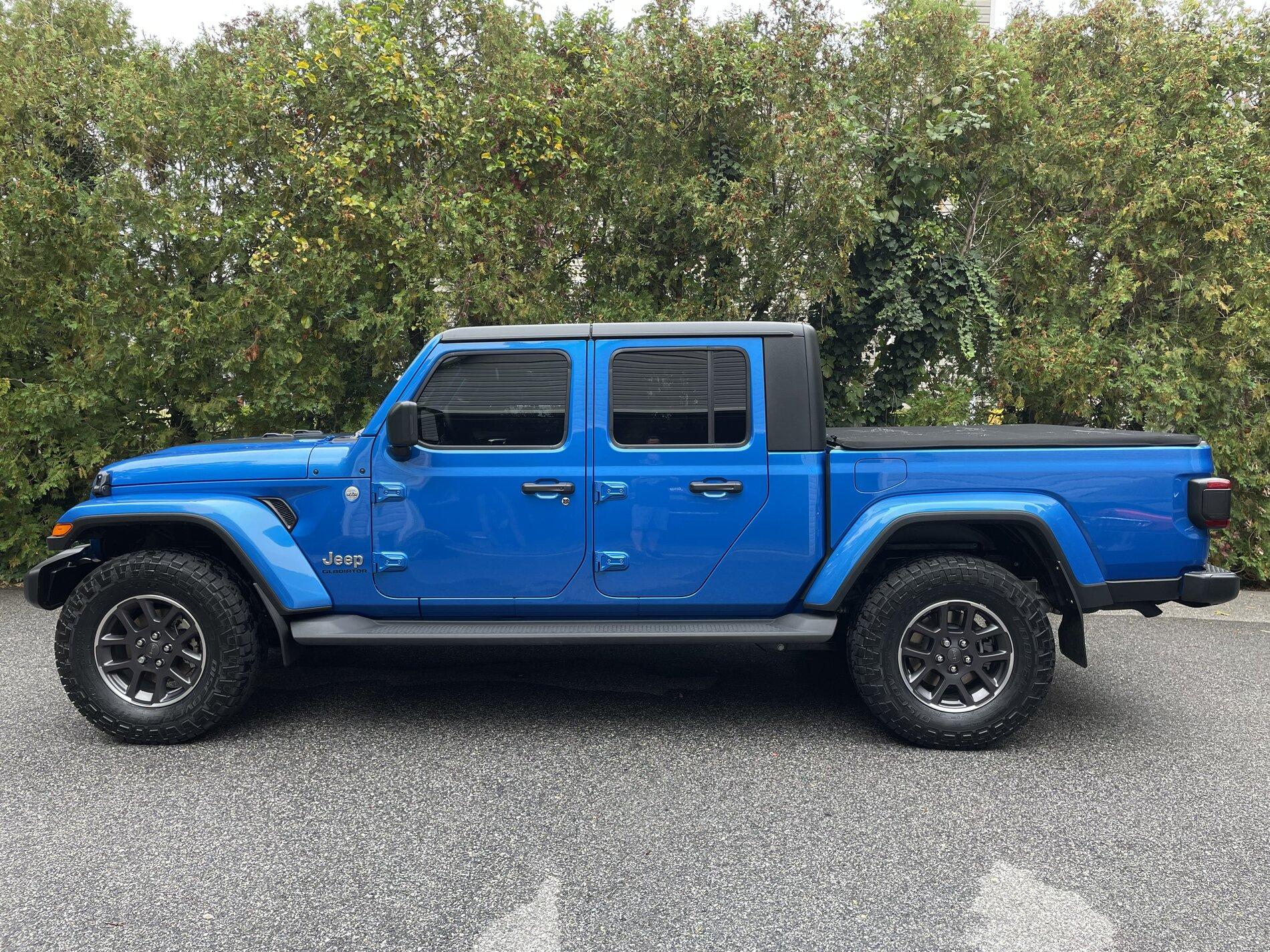 HYDRO BLUE PEARL Gladiator JT Club | Page 119 | Jeep Gladiator (JT ...