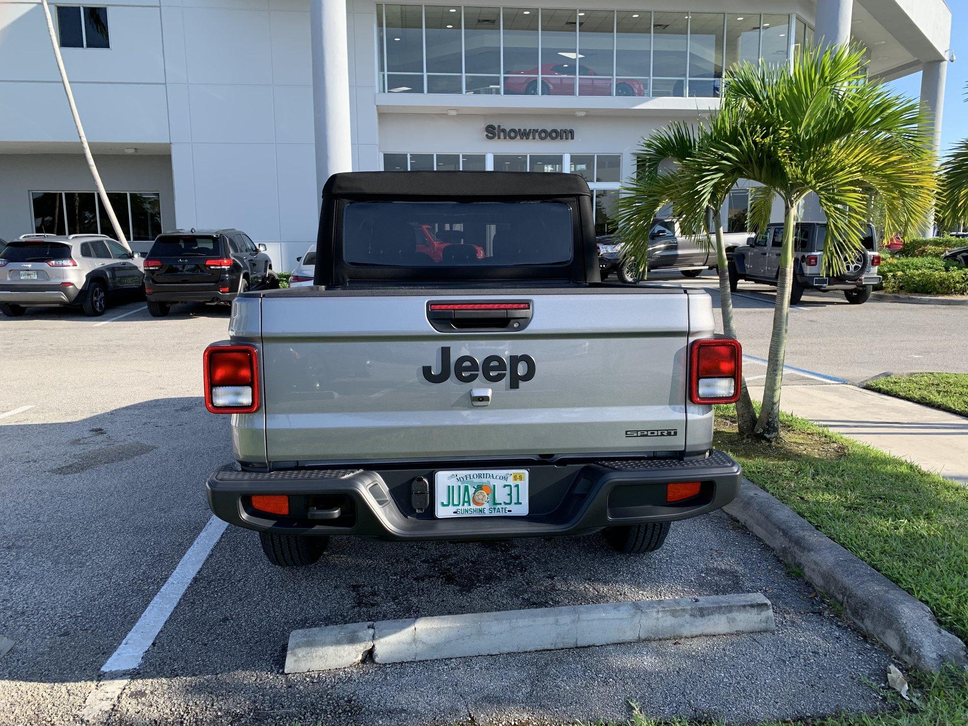 Big Hello “JT Wave” To My JT Peeps! | Jeep Gladiator (JT) News, Forum ...
