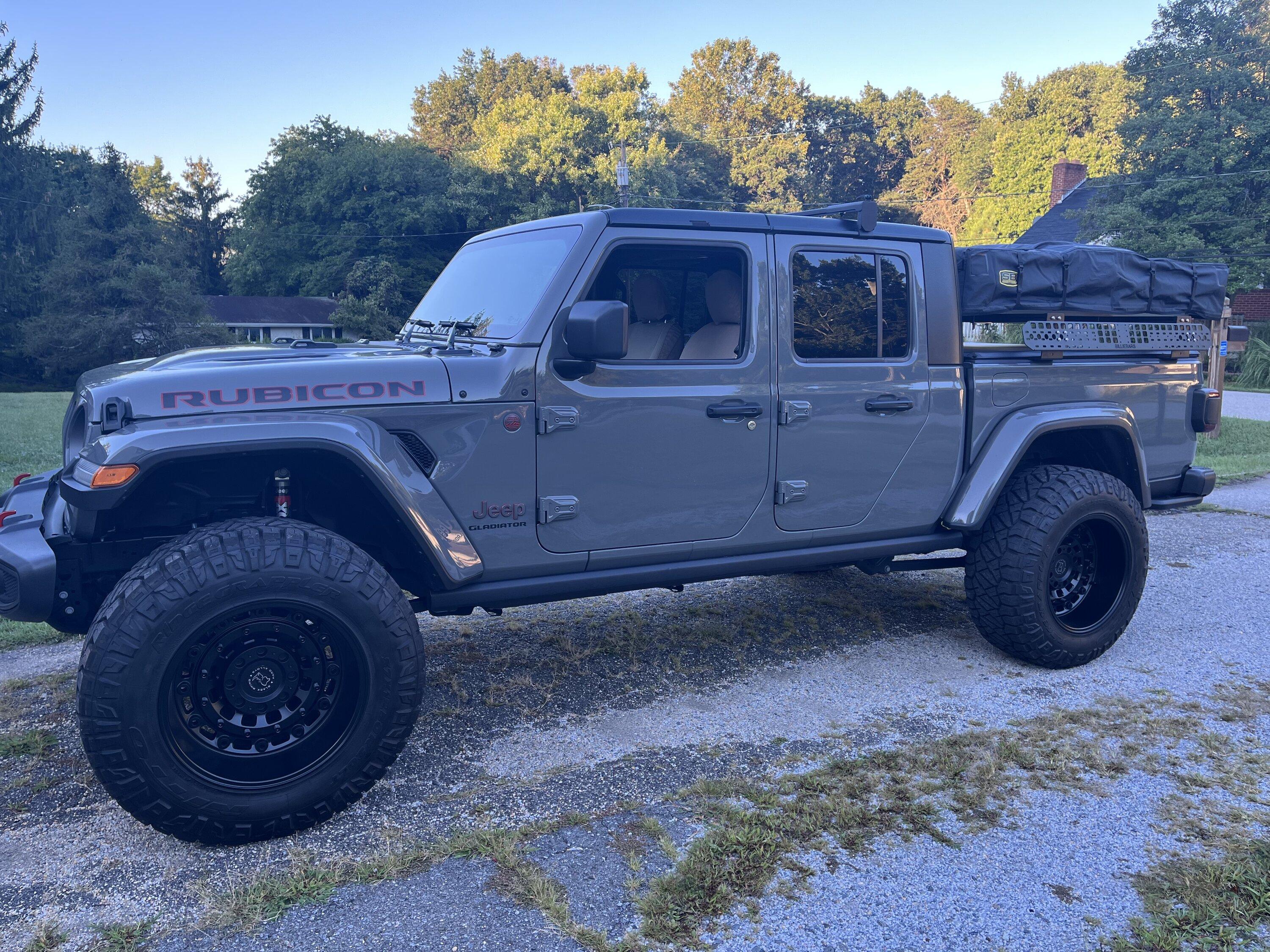 Smittybilt gen.2 rtt/Billie bars setup | Jeep Gladiator (JT) News ...