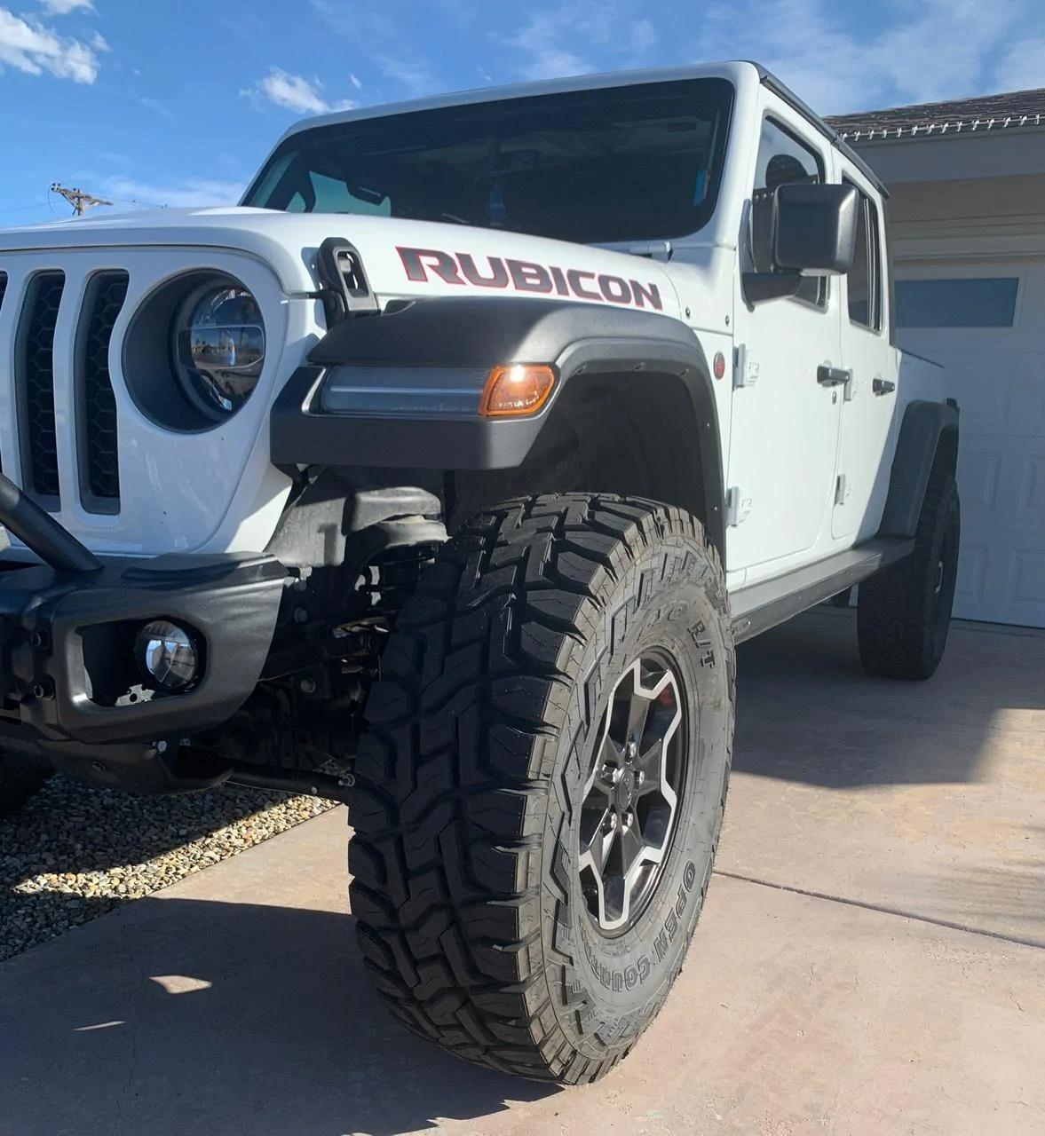 Schwab’s 2020 White Gladiator Rubicon Build | Jeep Gladiator (JT) News ...