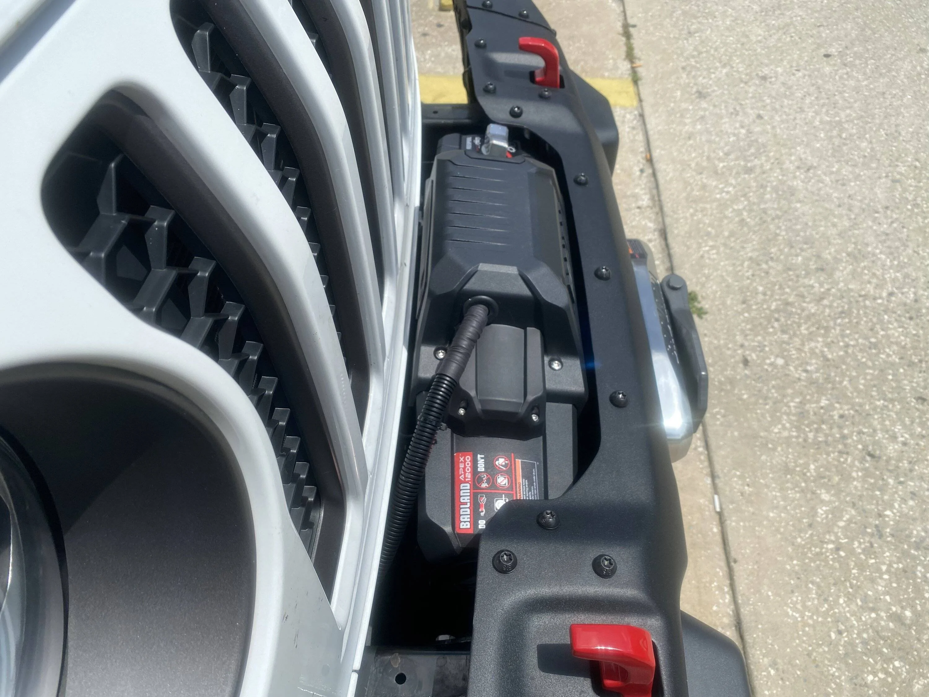 Badlands Apex 12 / steel oem bumper | Jeep Gladiator (JT) News, Forum ...