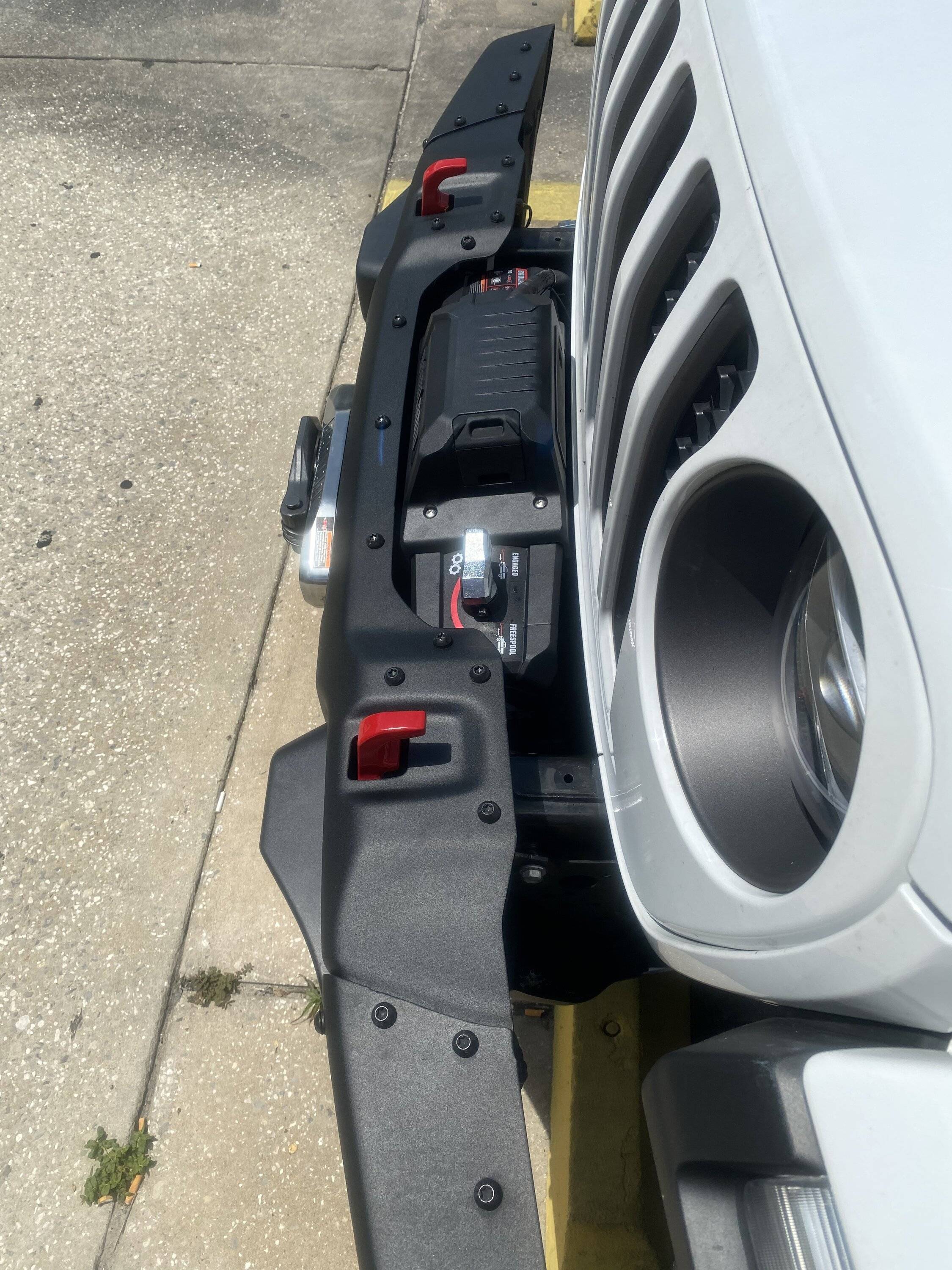 Badlands Apex 12 / steel oem bumper | Jeep Gladiator (JT) News, Forum ...