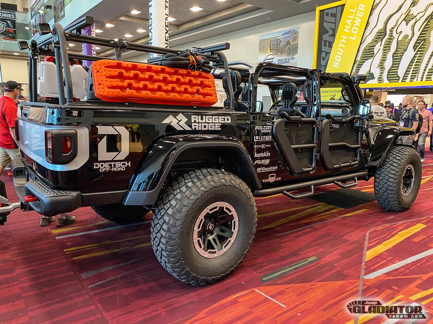 Doetsch Off-Road / Rugged Ridge Gladiator Build [SEMA 2019] | Jeep ...