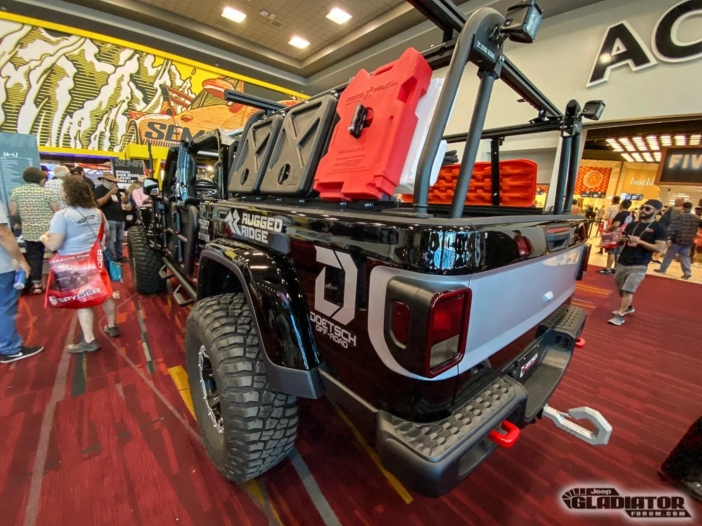 Doetsch Off-Road / Rugged Ridge Gladiator Build [SEMA 2019] | Jeep ...