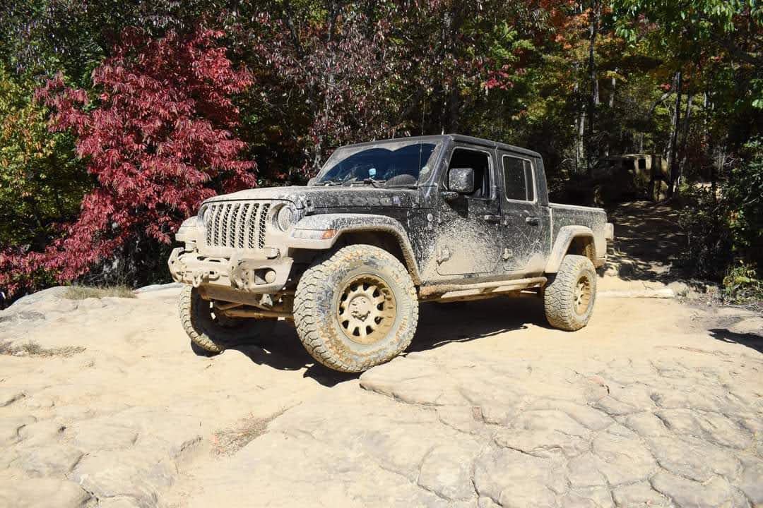 Gladiators on 35s builds photos please! | Jeep Gladiator (JT) News ...