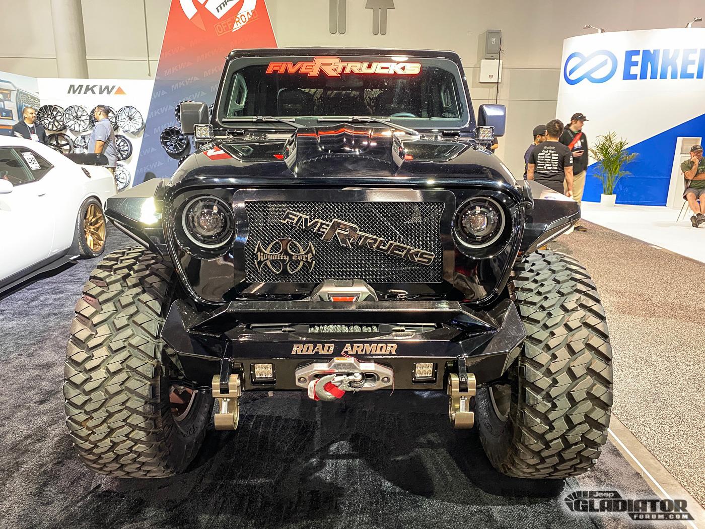 FiveR Trucks / MKW Off-Road Gladiator Build [SEMA 2019] | Jeep ...