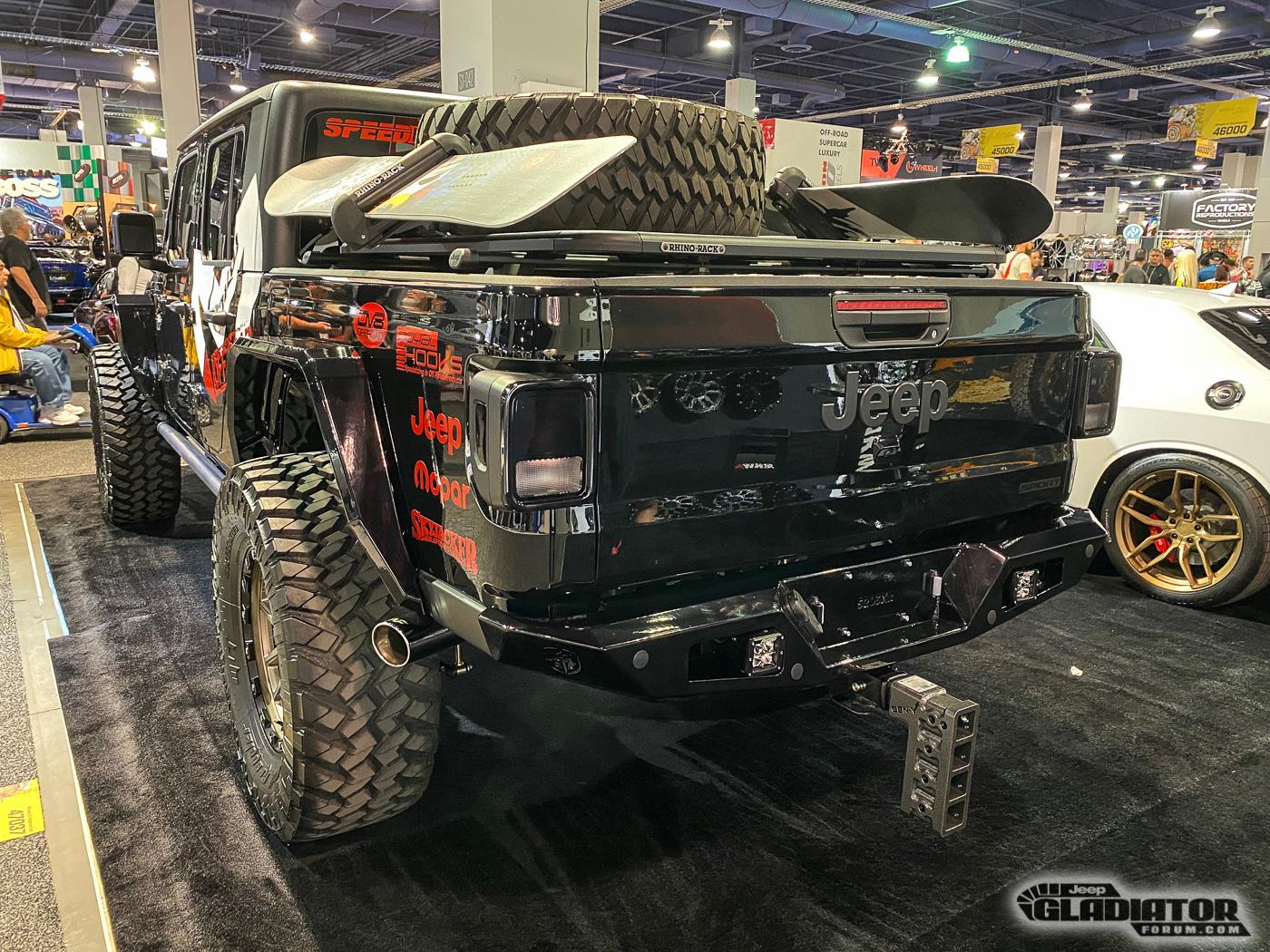 FiveR Trucks / MKW Off-Road Gladiator Build [SEMA 2019] | Jeep ...
