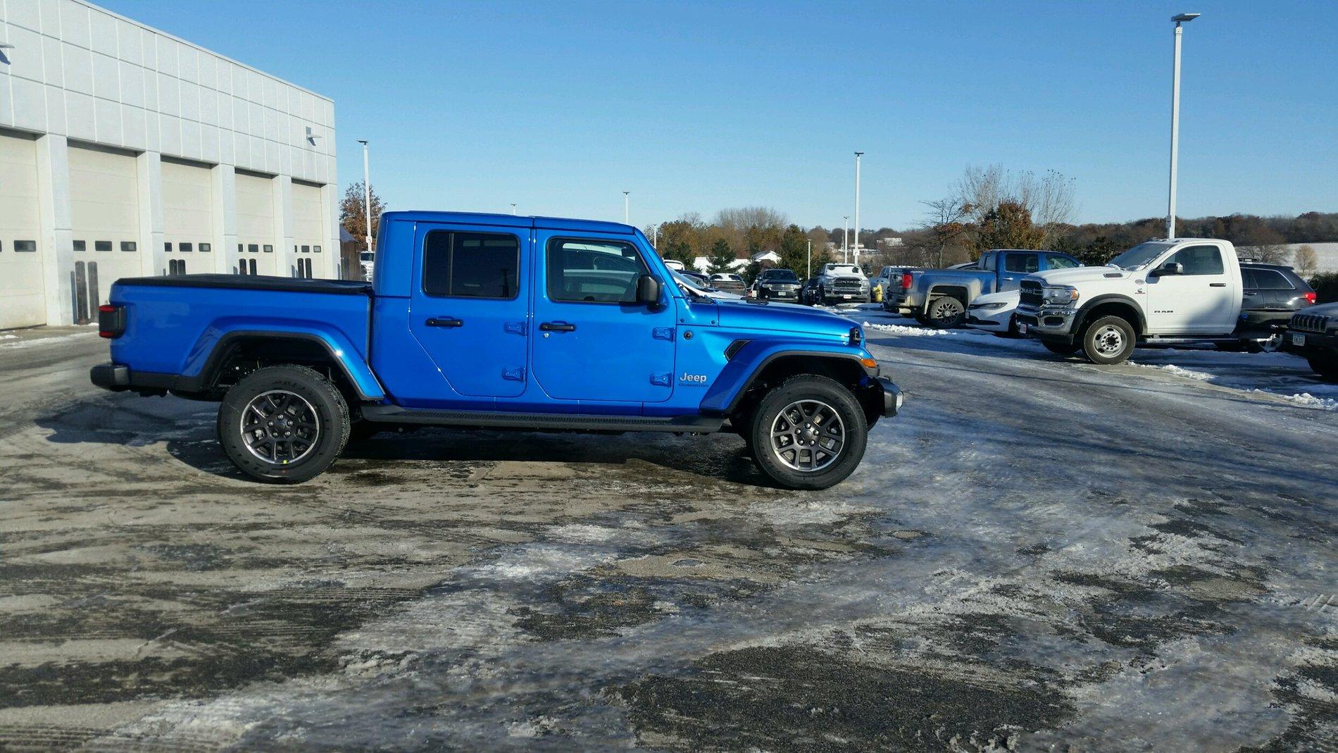 HYDRO BLUE PEARL Gladiator JT Club | Page 74 | Jeep Gladiator Forum ...