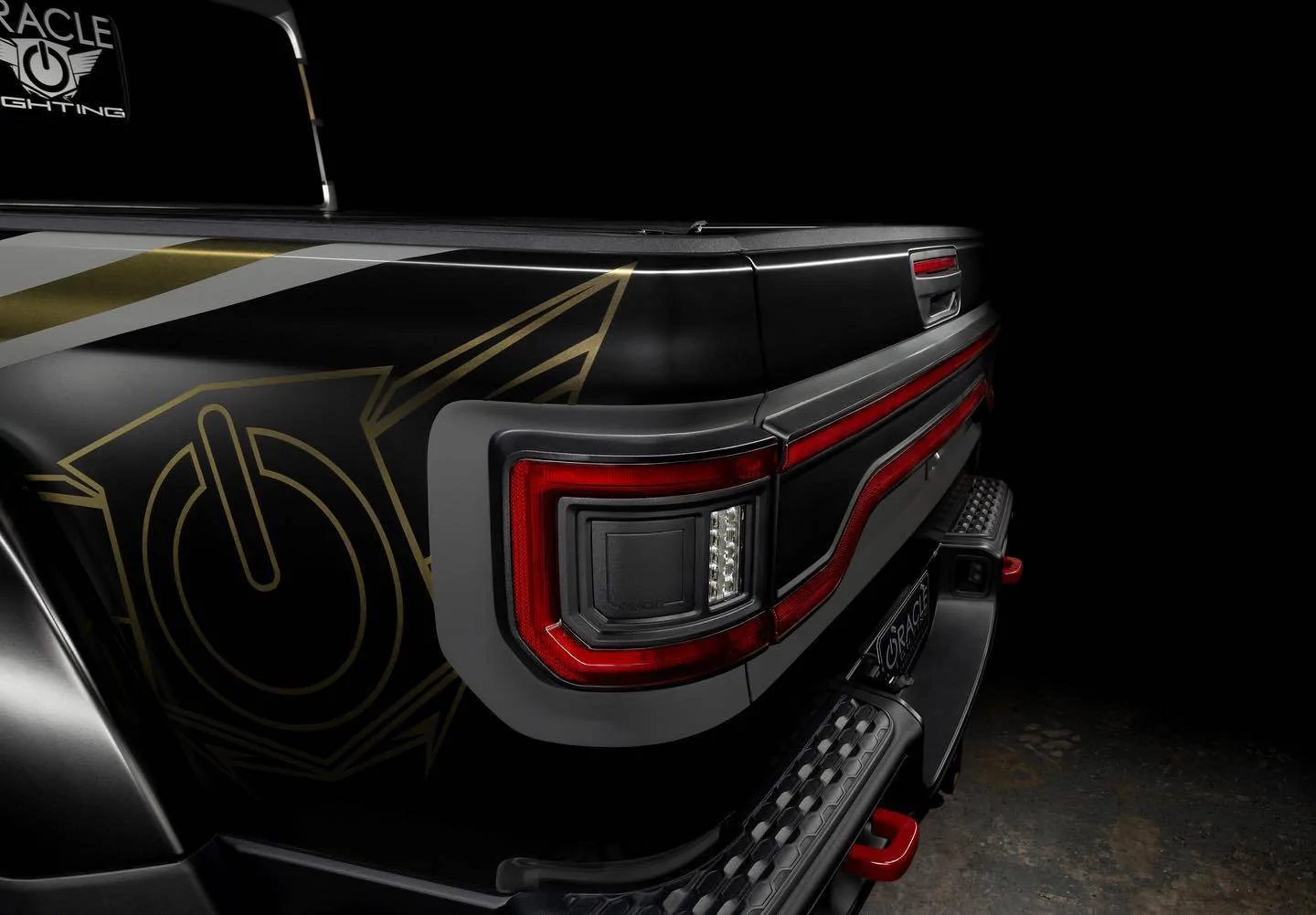 GROUPBUY: RACETRACK STYLE LED TAILGATE LIGHT FOR JEEP GLADIATOR JT ...