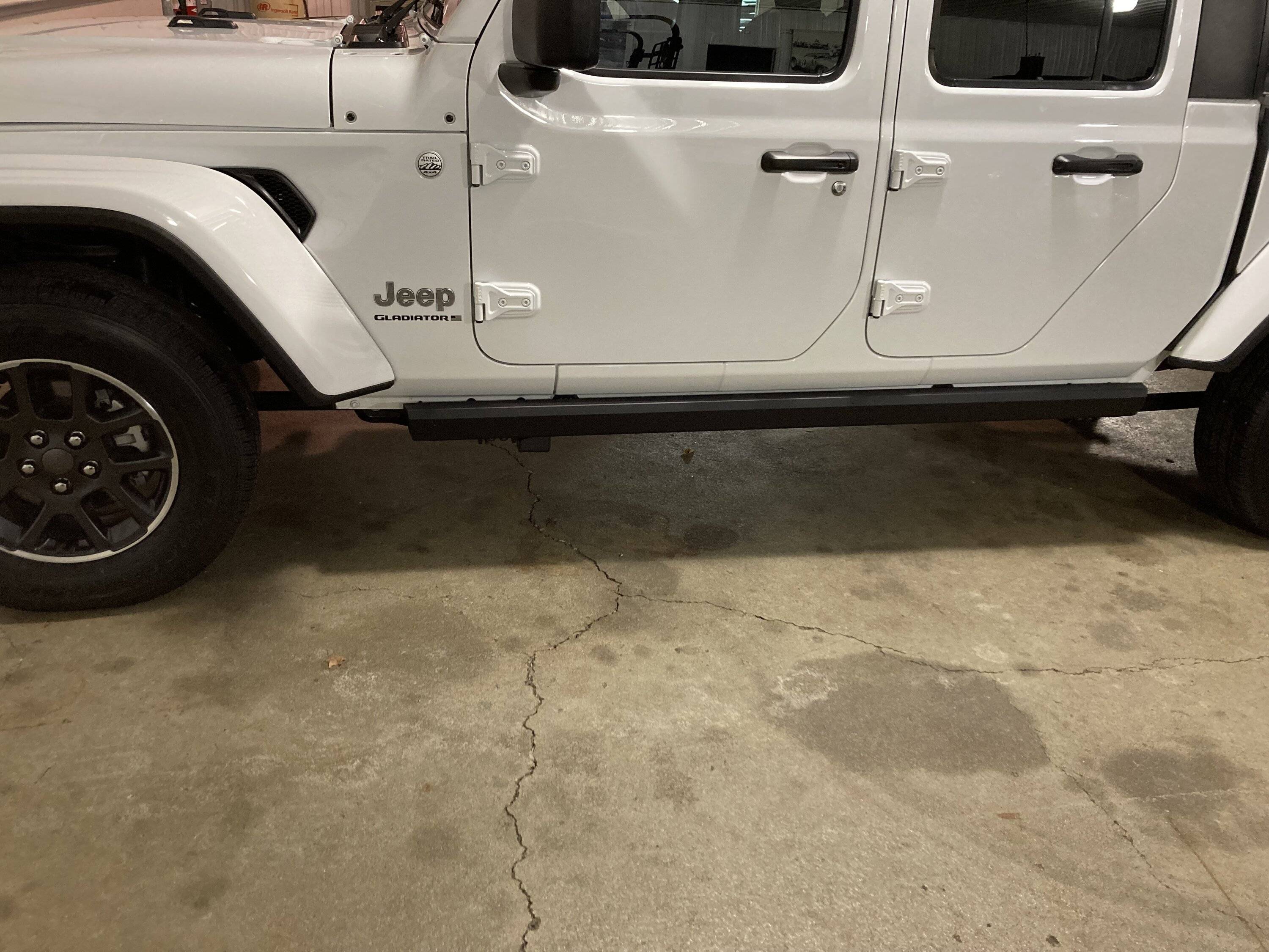 Fixed ugly pinch weld | Jeep Gladiator (JT) News, Forum, Community ...