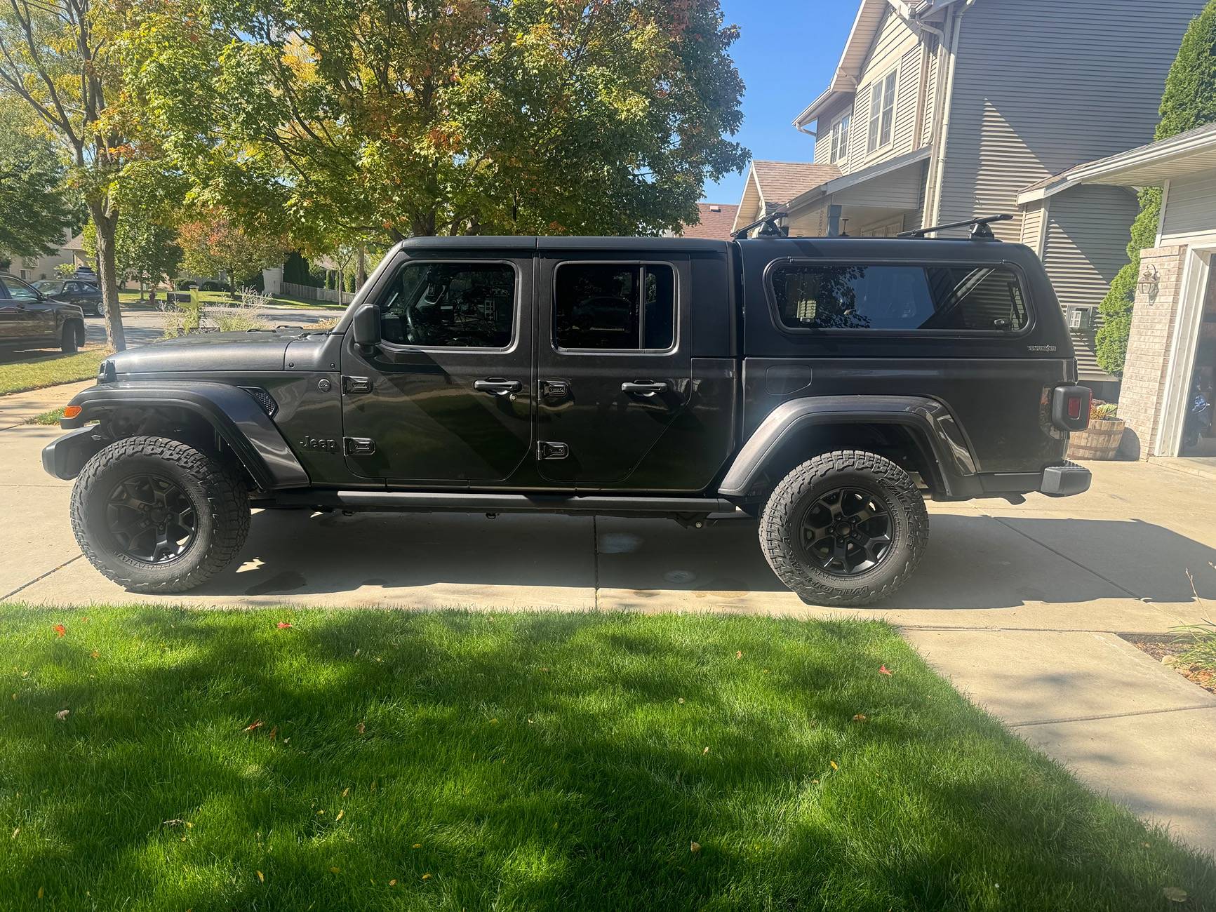 Got the new topper for my Jeep. Really like the room! | Page 2 | Jeep ...