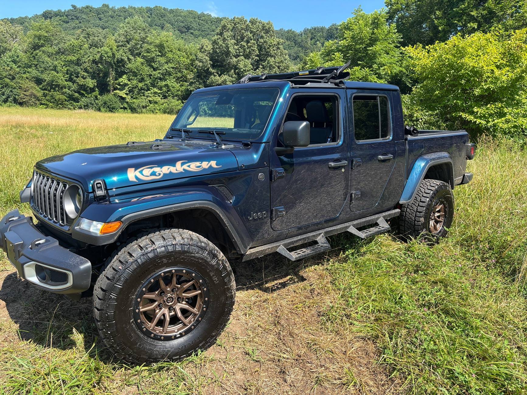 Fathom Blue ‘25 JT “The Kraken” | Page 2 | Jeep Gladiator (JT) News ...