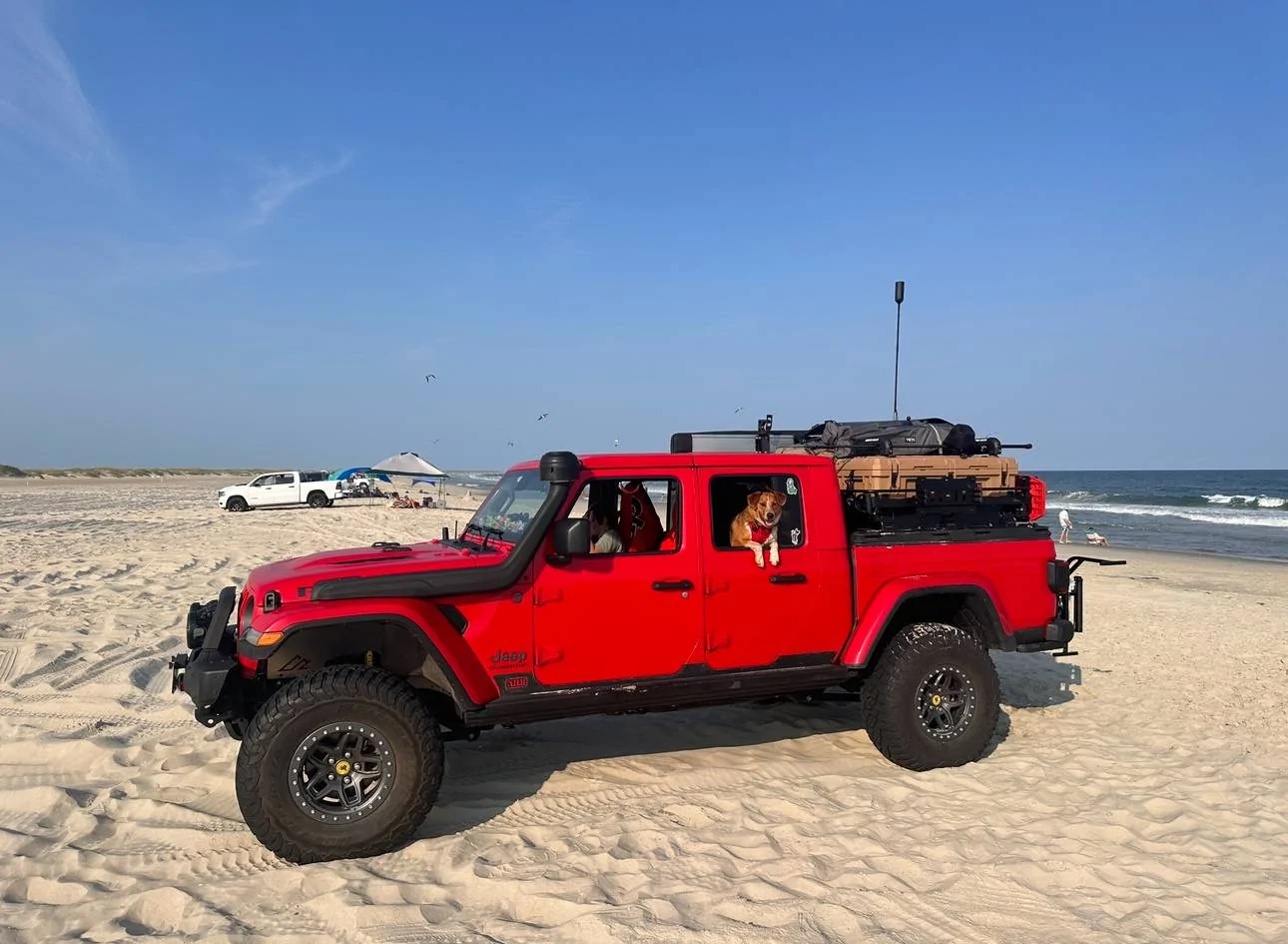 First Ever Jeep Gladiator Beach Edition Announced | Page 3 | Jeep ...