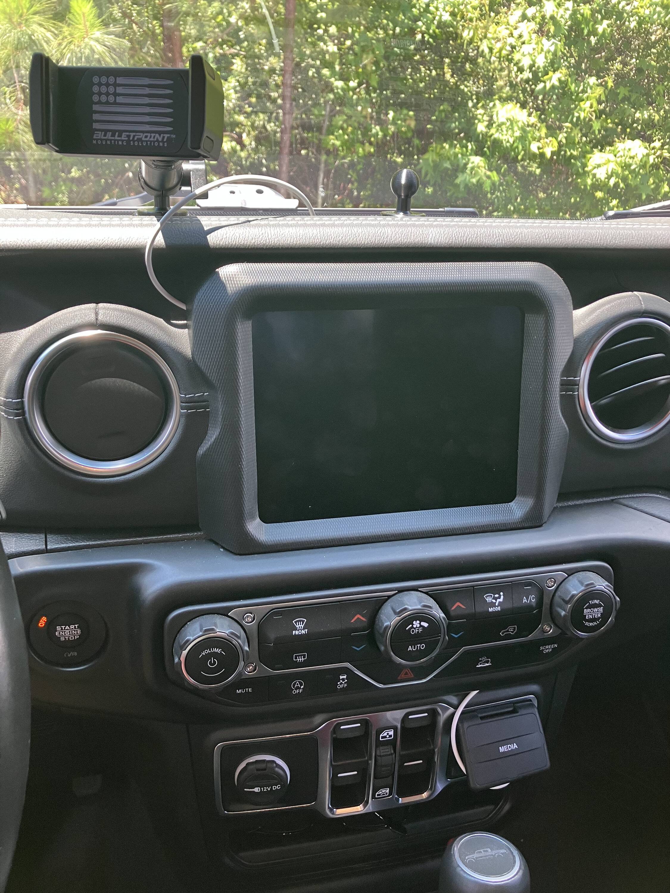 RubiGrid and USB port | Jeep Gladiator (JT) News, Forum, Community ...