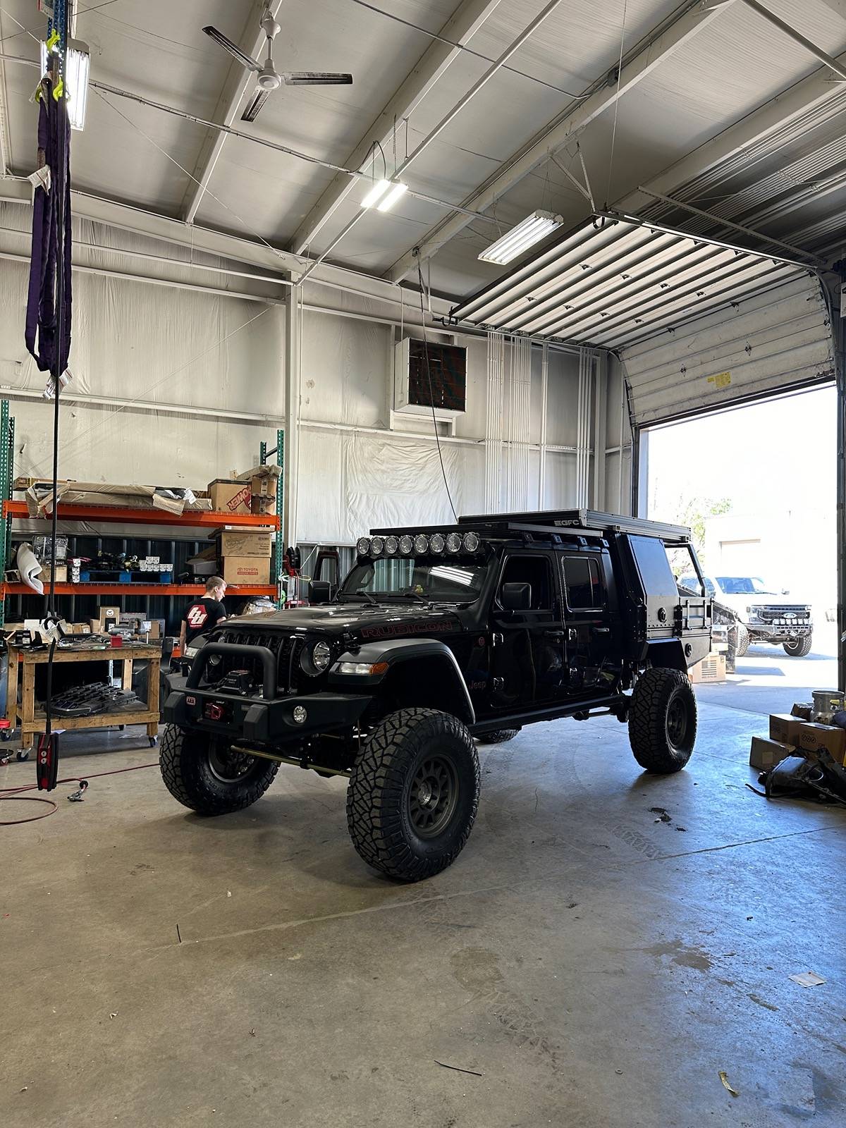 Rubi with Dirtbox Tray/Half Box. Portals | Jeep Gladiator (JT) News ...