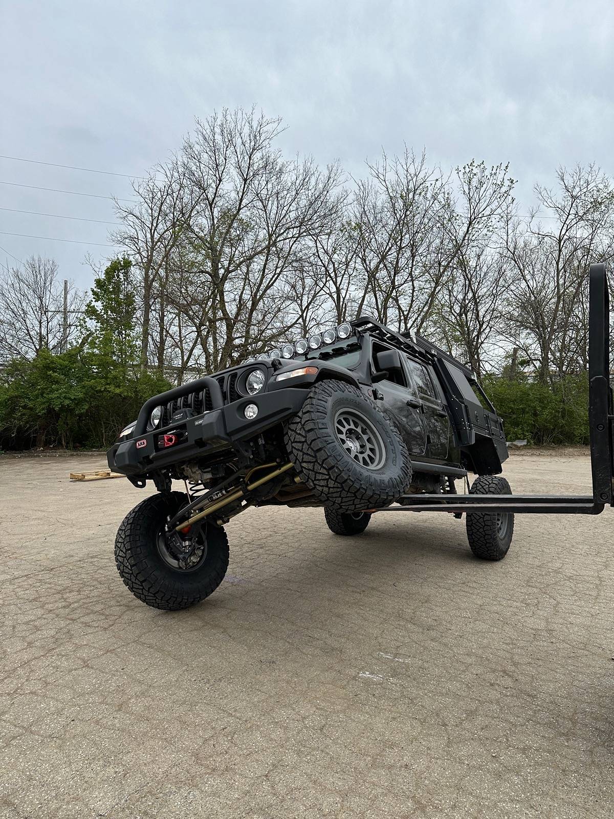 Rubi with Dirtbox Tray/Half Box. Portals | Jeep Gladiator (JT) News ...