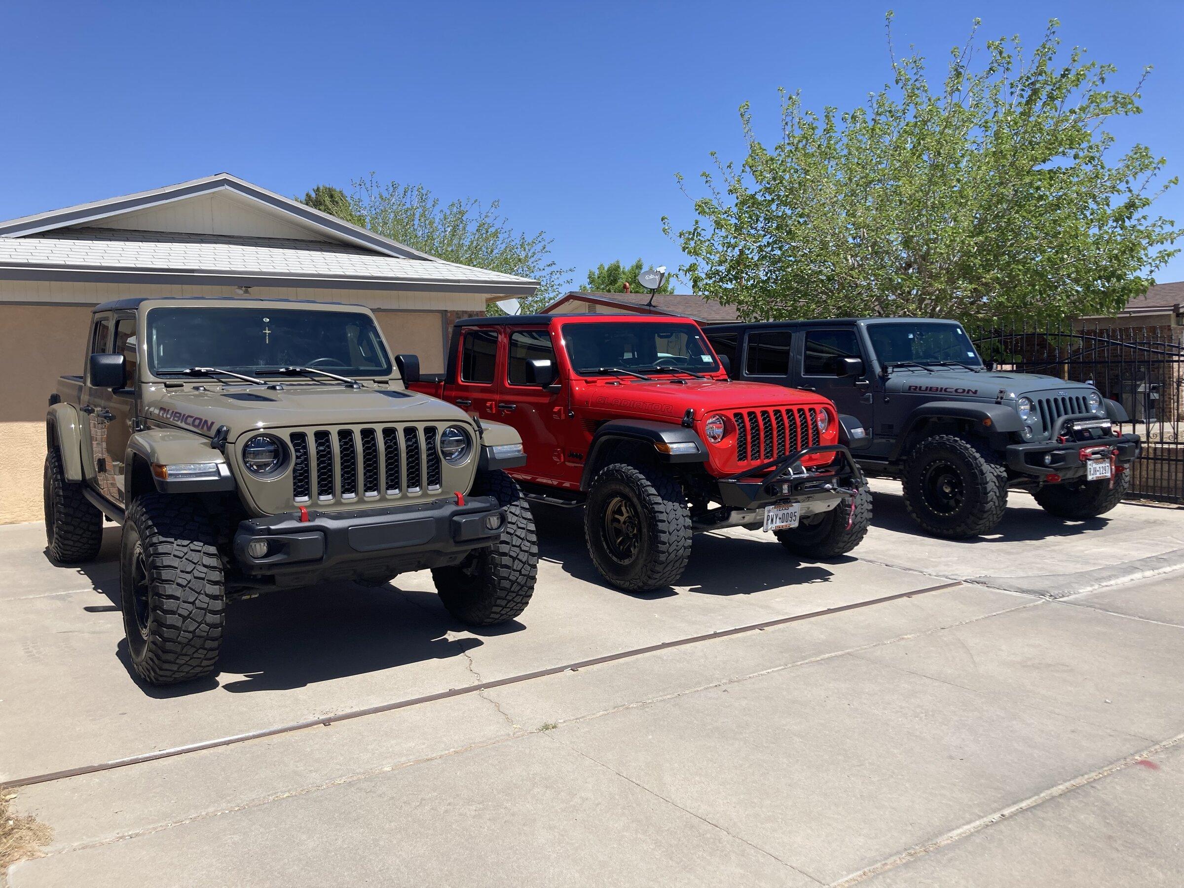 Group shot! All the family Jeeps in one photo! Let's see some Jeep ...
