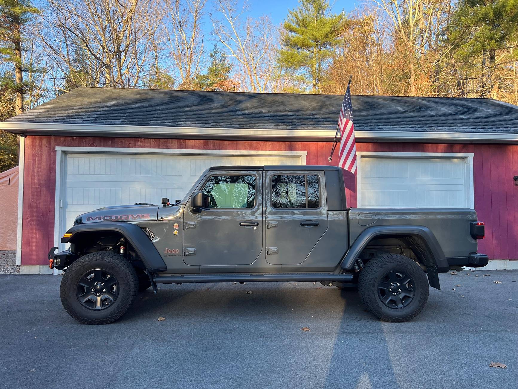 Stock 33's (Falcon AT) to 35's (BFG KO2) 21' Mojave | Jeep Gladiator ...