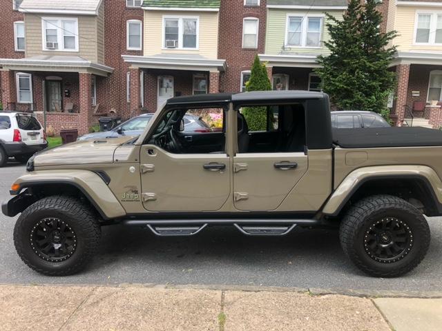 First JT with OEM factory Halfdoors? | Jeep Gladiator (JT) News, Forum ...