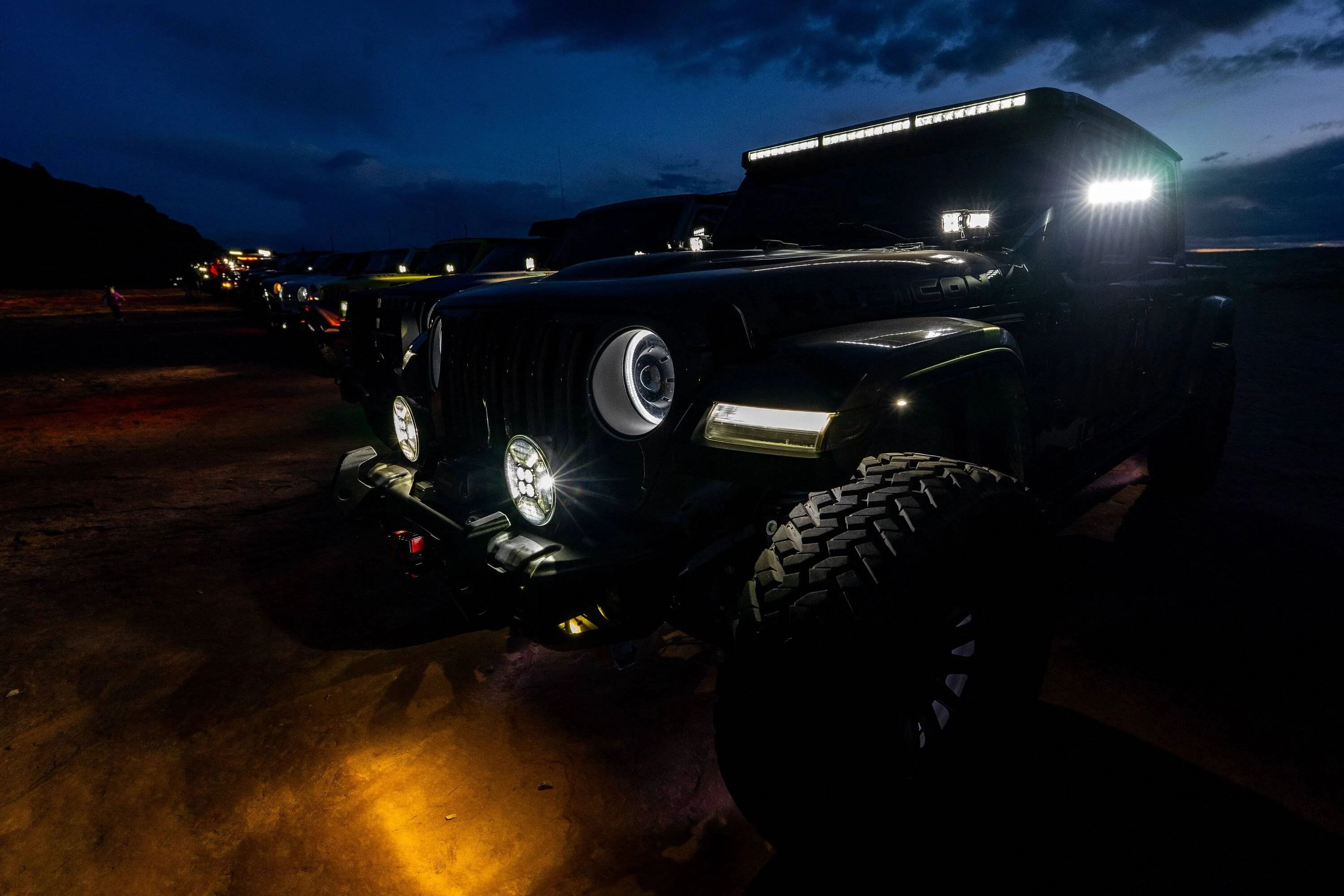 Check out the ORACLE Lighting Oculus BI-LED Headlight for the Gladiator ...