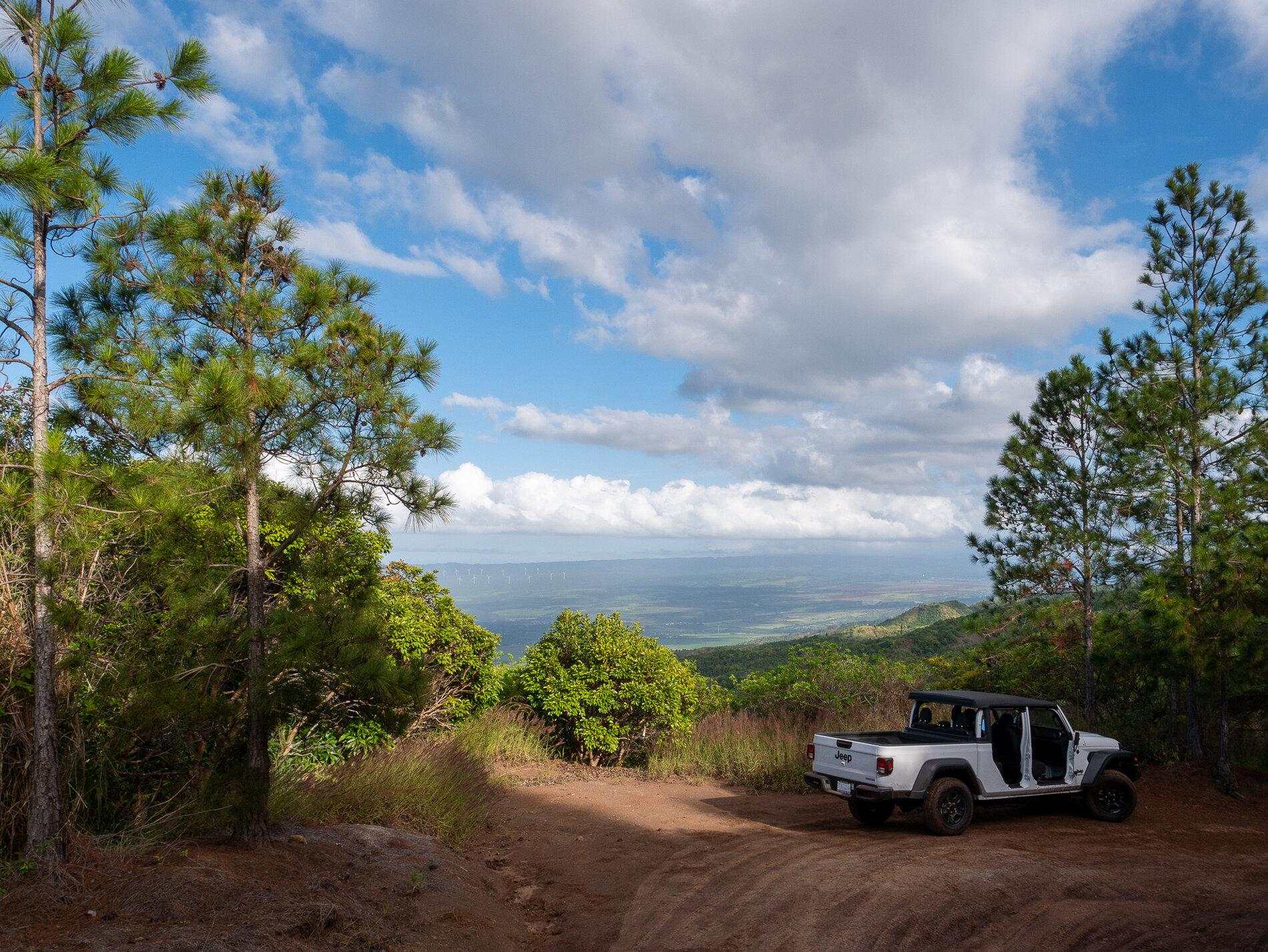 Peacock Flats Trail and Waianae in Oahu | Jeep Gladiator (JT) News ...