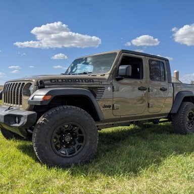 JT: Teraflex 1.5” Performance Spacer Leveling Kit | Page 3 | Jeep ...