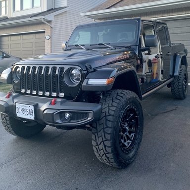 Painted my center caps... | Jeep Gladiator (JT) News, Forum, Community ...