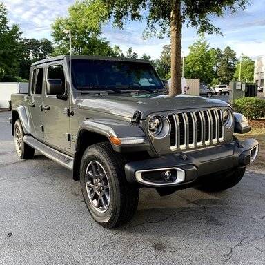 High Velocity Yellow Color Introduced For 2023 Jeep Gladiator | Jeep ...