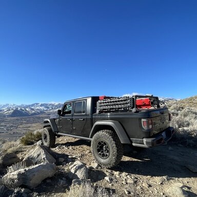 XTrusion Overland XTR1 Rack with accessories | Jeep Gladiator (JT) News ...