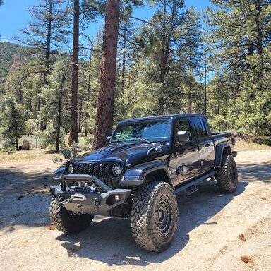 Video: HELLCAT Swapped Jeep Gladiator on GIANT Tracks | Page 2 | Jeep ...
