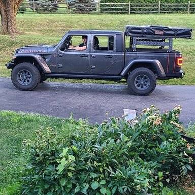 Bobbed Shortbed Gladiators at EJS 2024 | Jeep Gladiator (JT) News ...