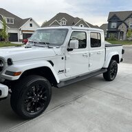 Jeep Gladiator Bluetooth Speaker Help | Jeep Gladiator (JT) News, Forum ...